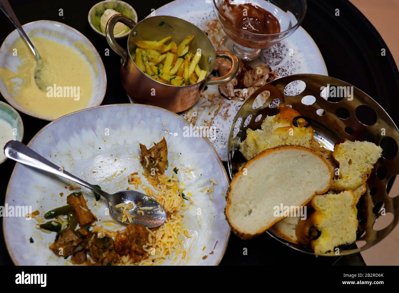 Food waste bin plate hi-res stock photography and images - Alamy