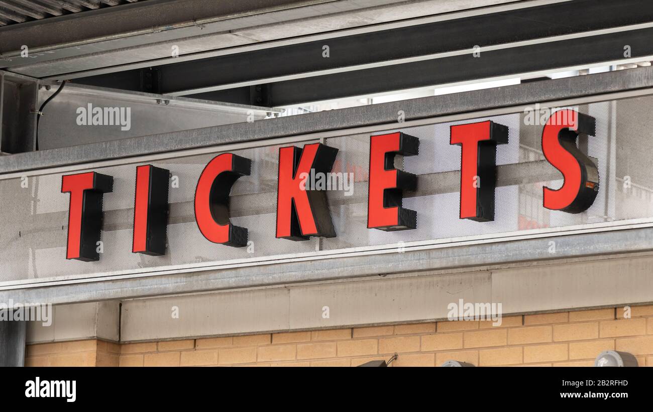 Buy tickets box office hi-res stock photography and images - Alamy