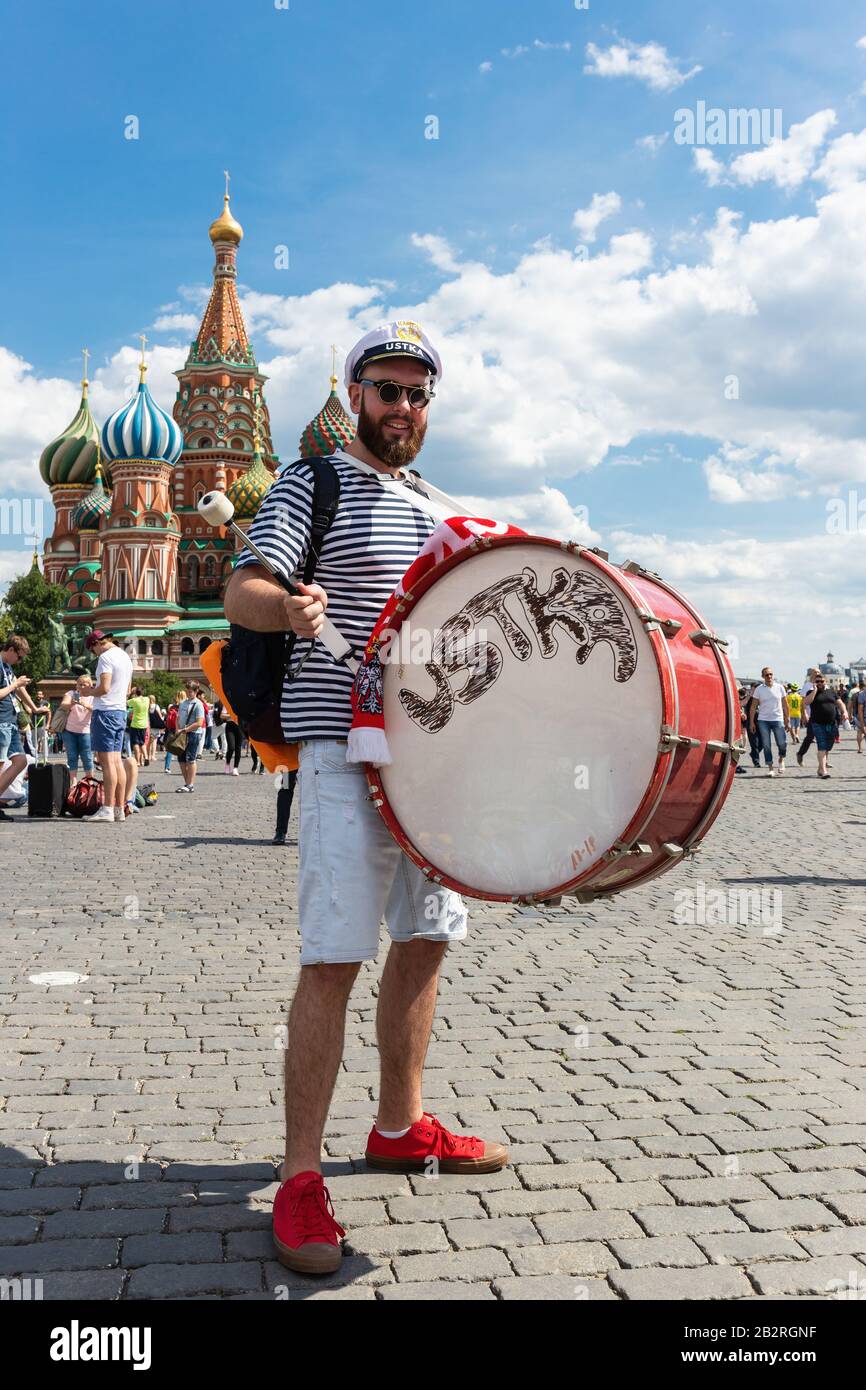 Poland flag fans world cup hi-res stock photography and images - Alamy