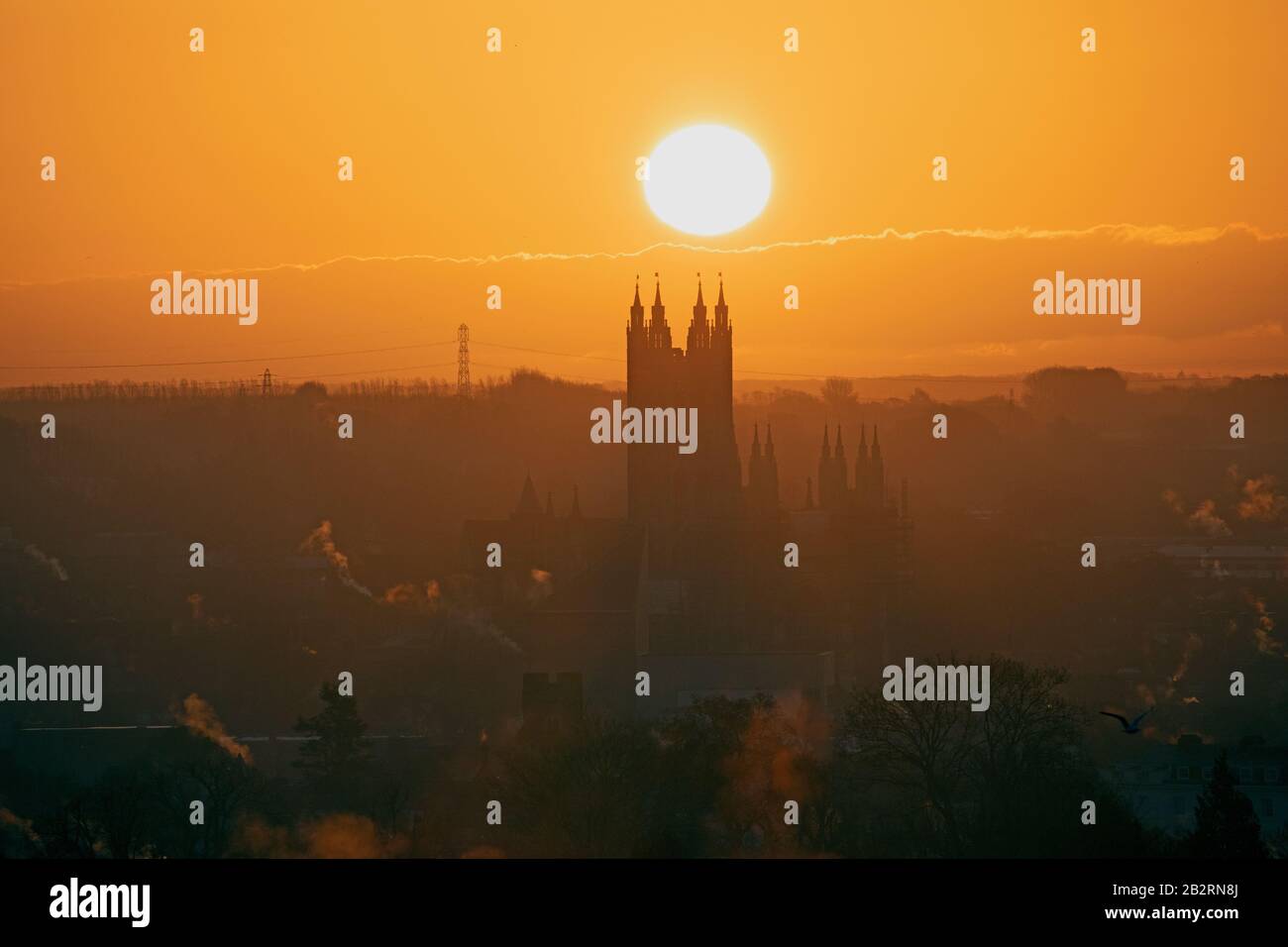 Sun behind smoke hi-res stock photography and images - Alamy