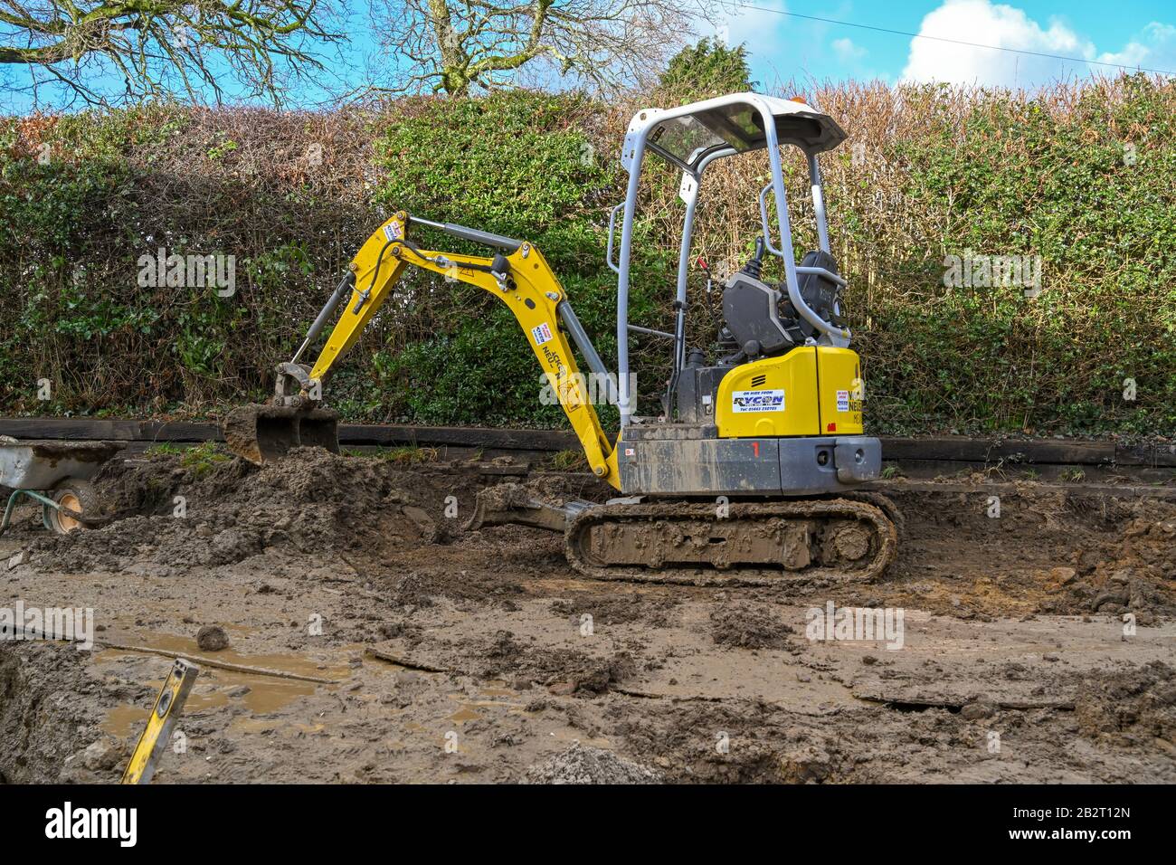 Mini excavator hi-res stock photography and images - Alamy
