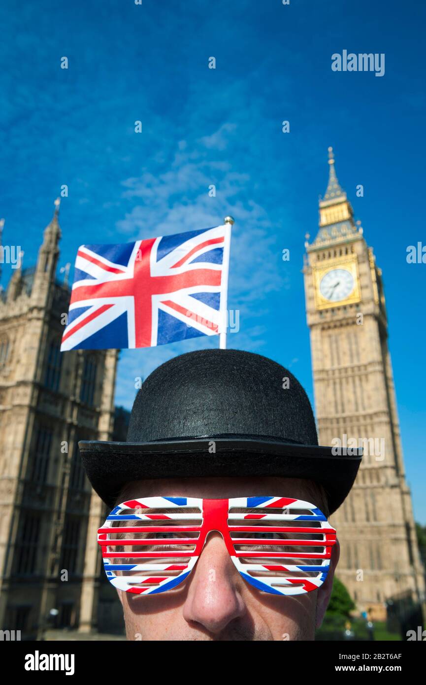 Traditional british man bowler hat hi-res stock photography and images ...