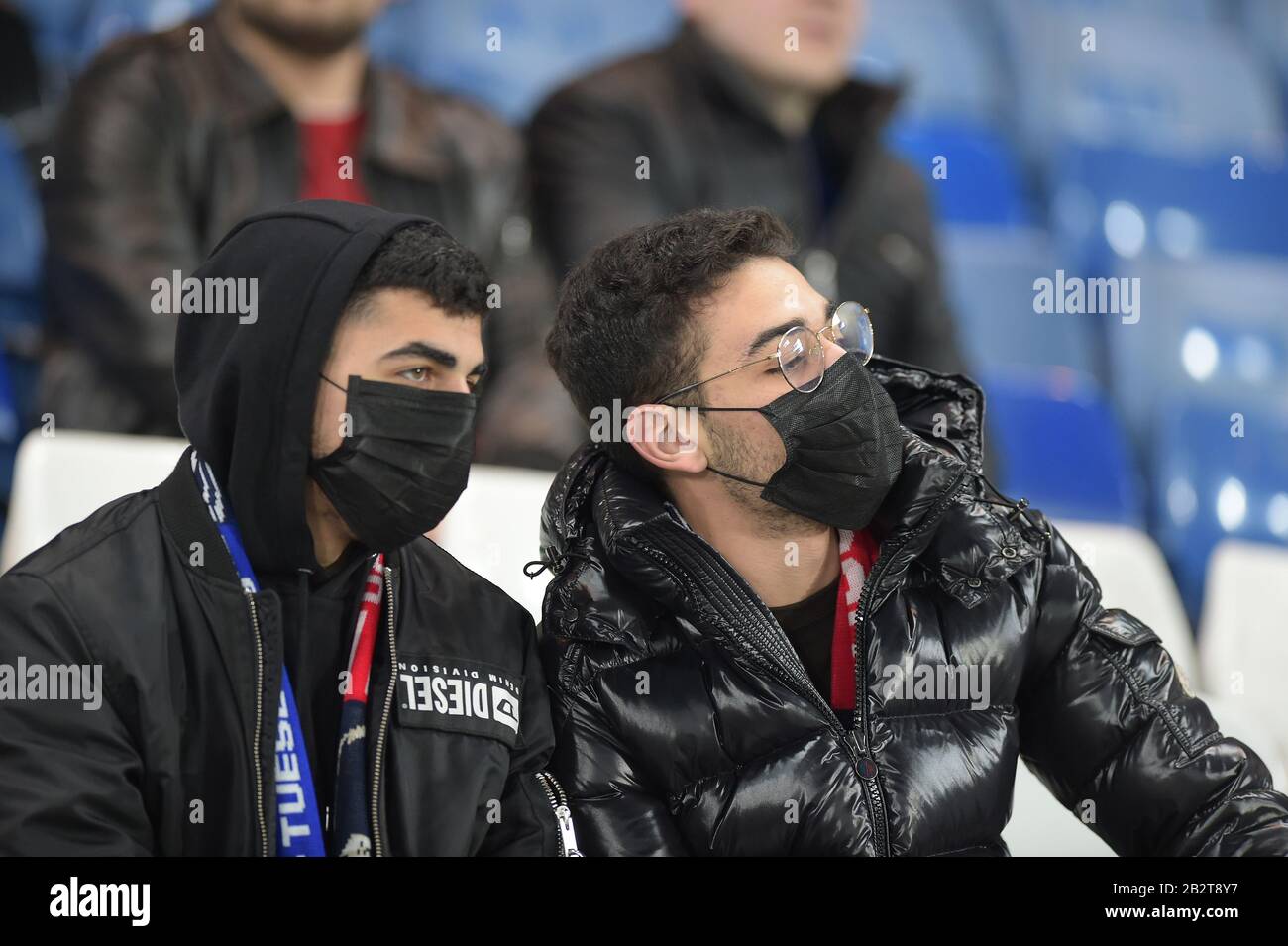 Sick soccer player hi-res stock photography and images - Alamy