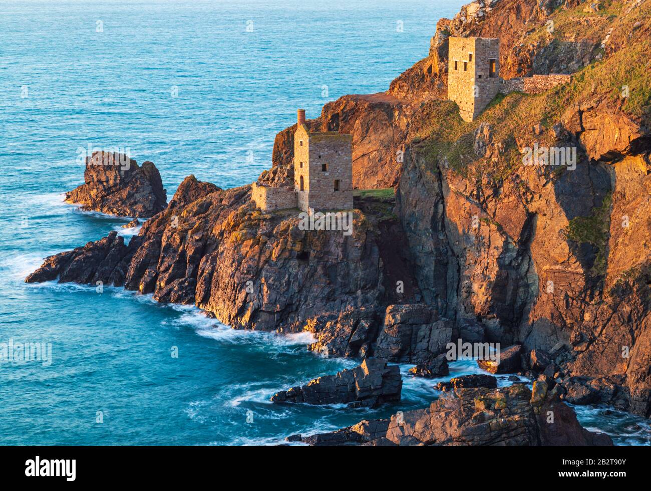 Botallack mine workings hi-res stock photography and images - Alamy