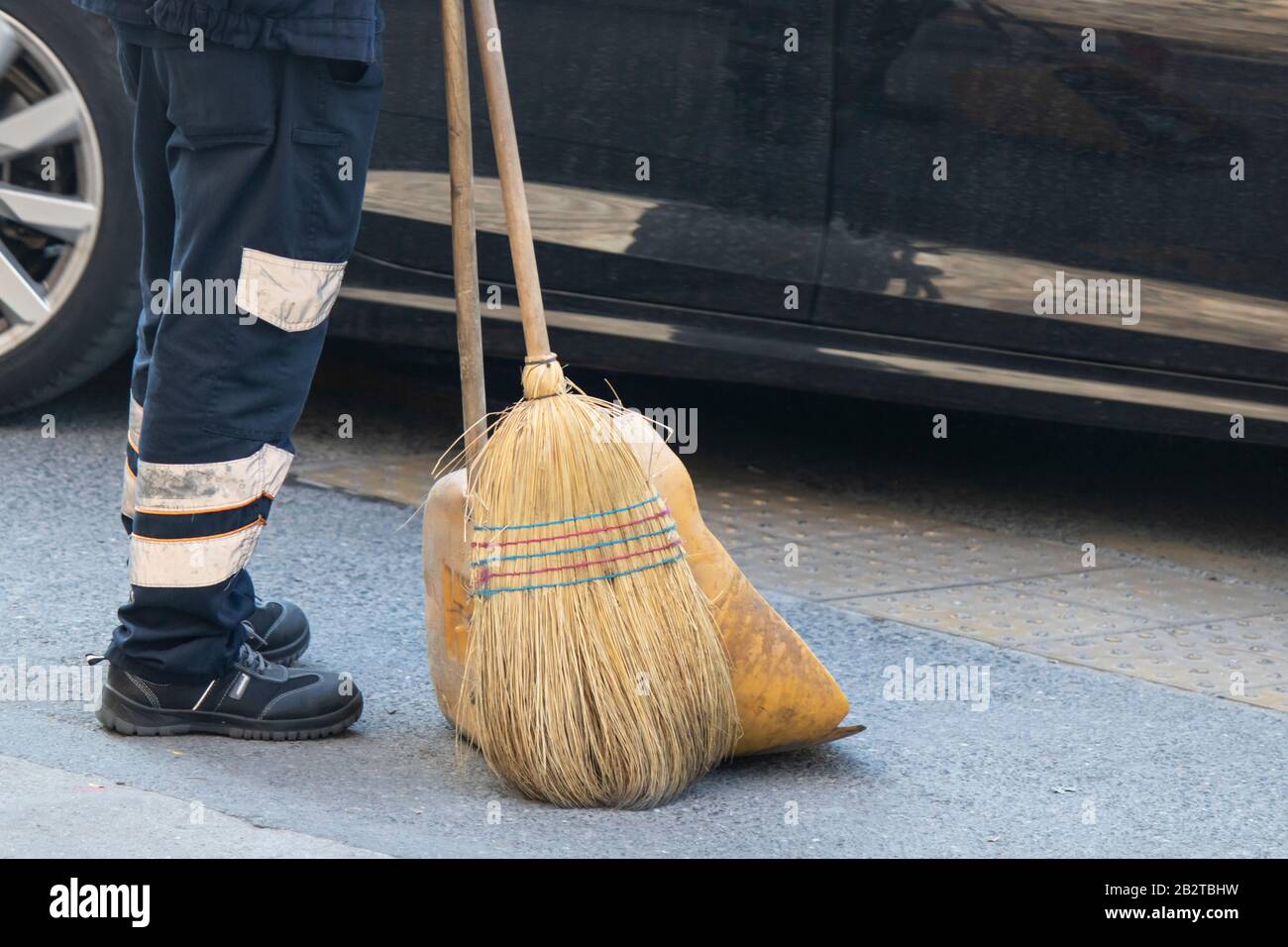 Back to black sweeper hi-res stock photography and images - Alamy