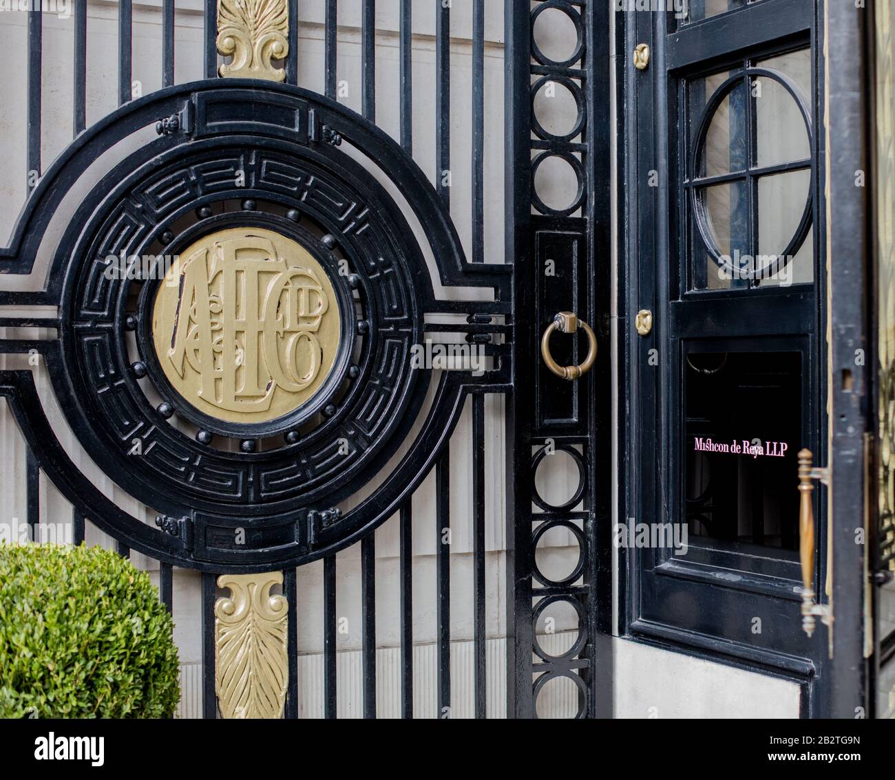 Bartletts de reya hi-res stock photography and images - Alamy