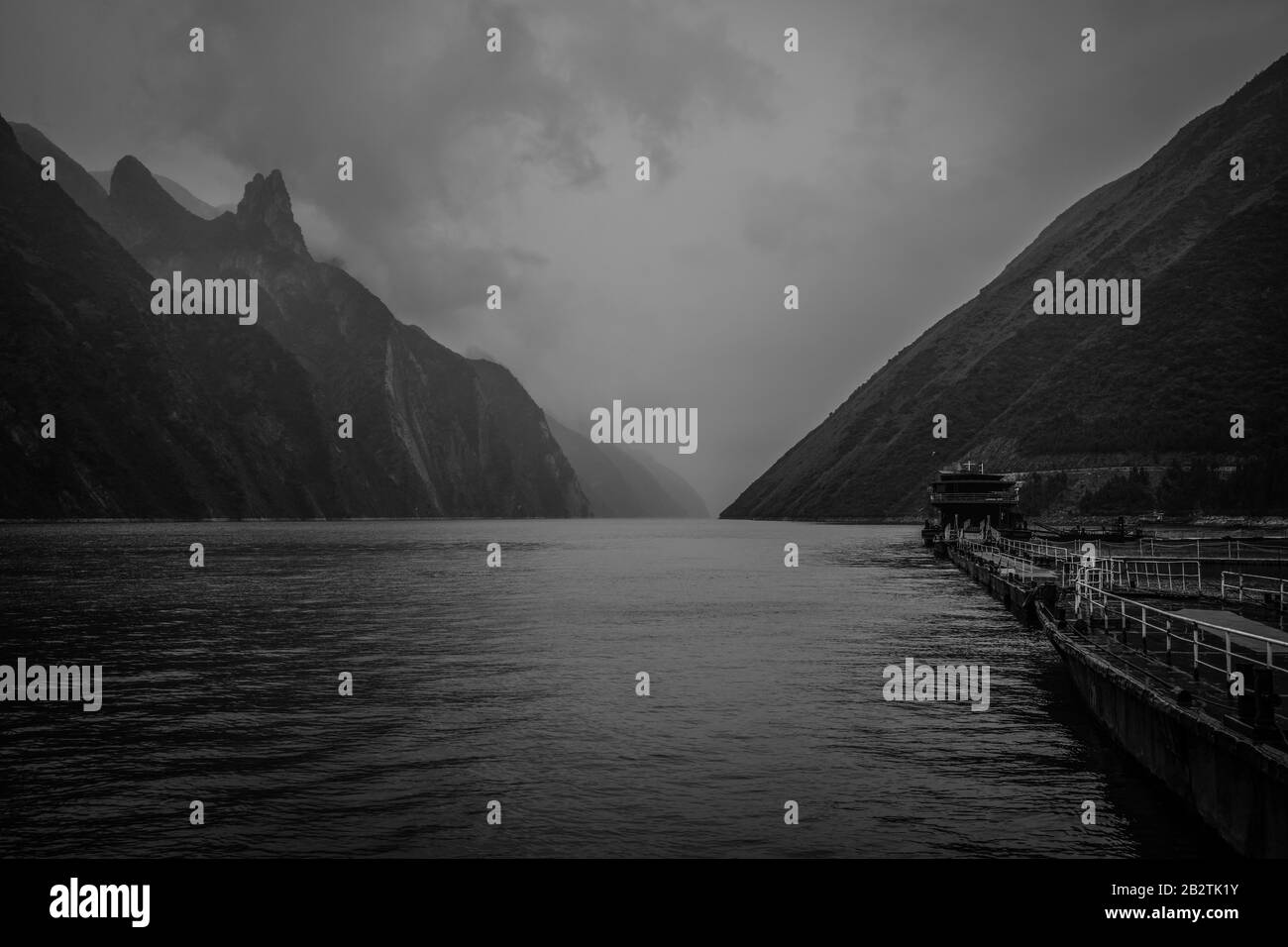 Landing bridges in the Three Gorges Dam on the Yangtze River, China ...