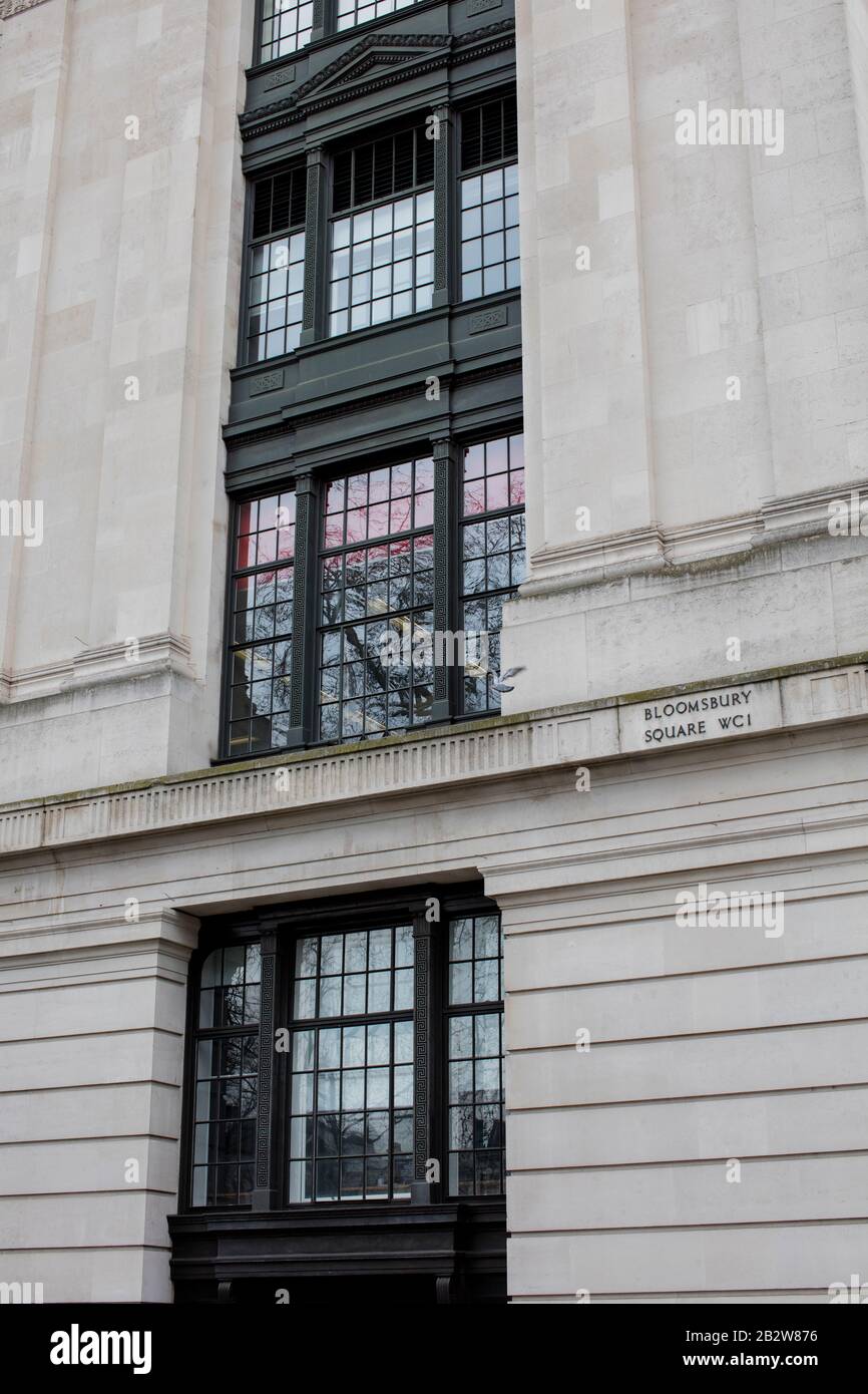 Victoria house in bloomsbury square hi-res stock photography and images ...