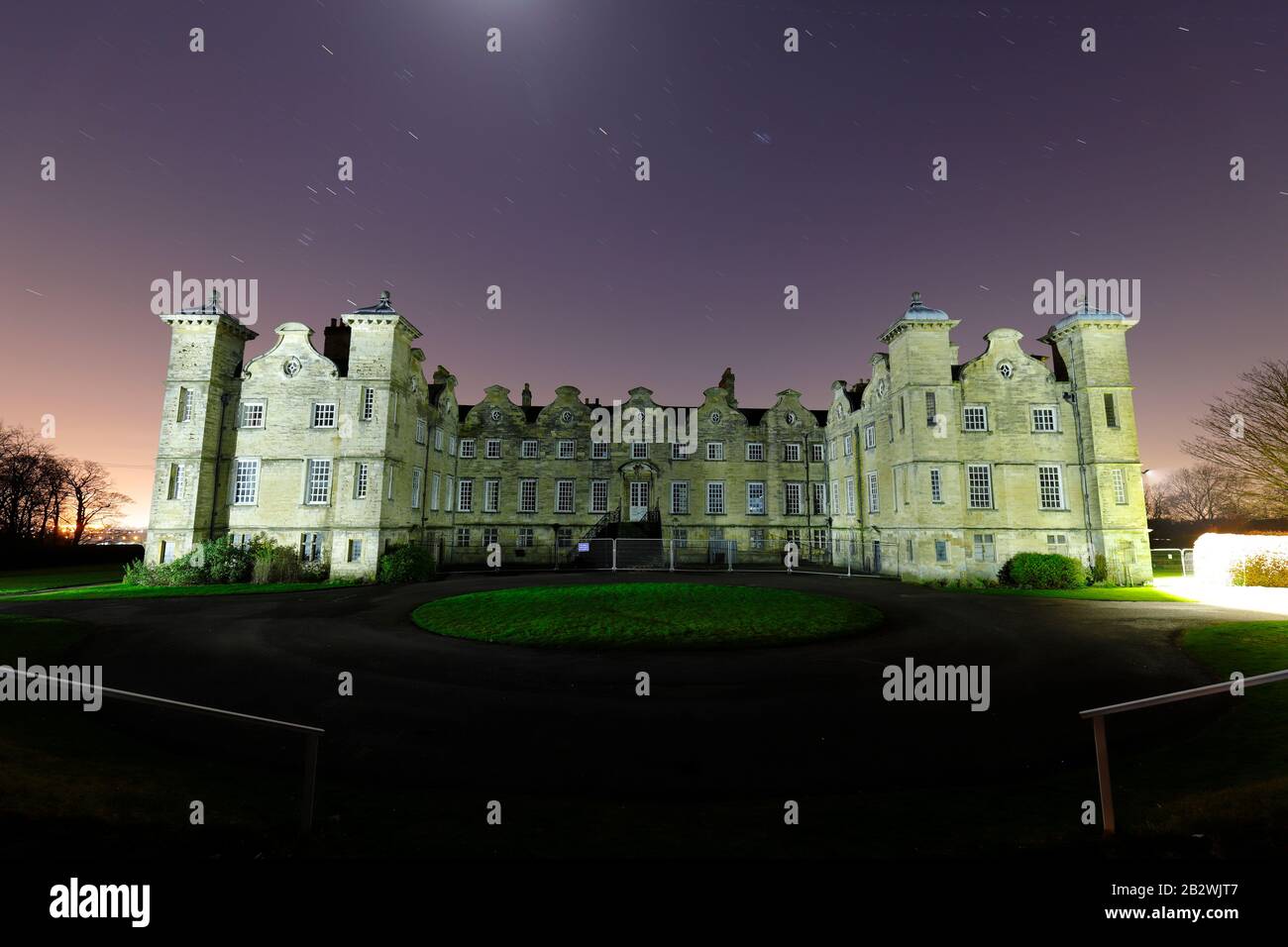 The grade i listed hall hi-res stock photography and images - Alamy