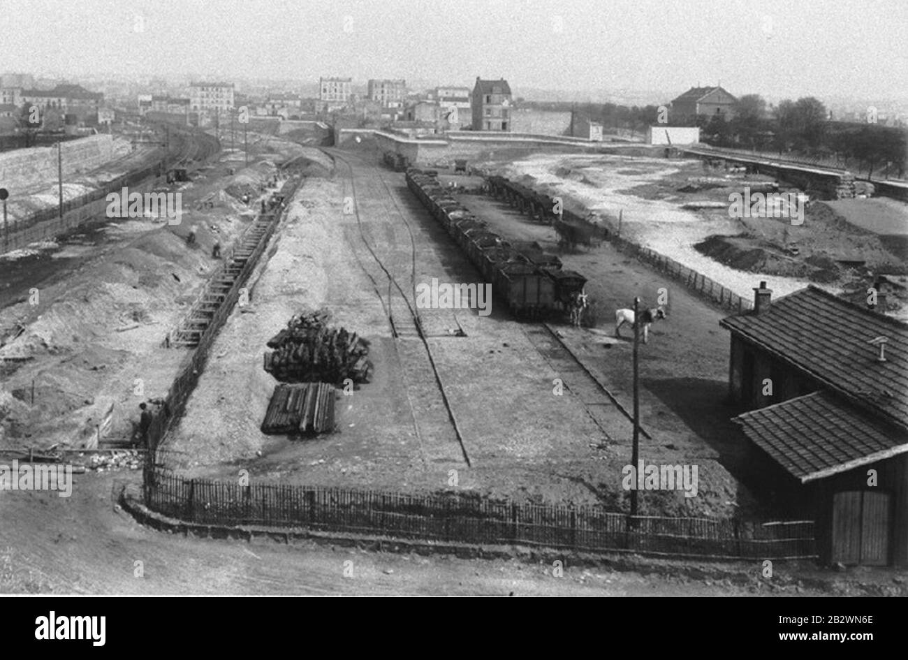 Gare de Charonne-Marchandises Stock Photo - Alamy