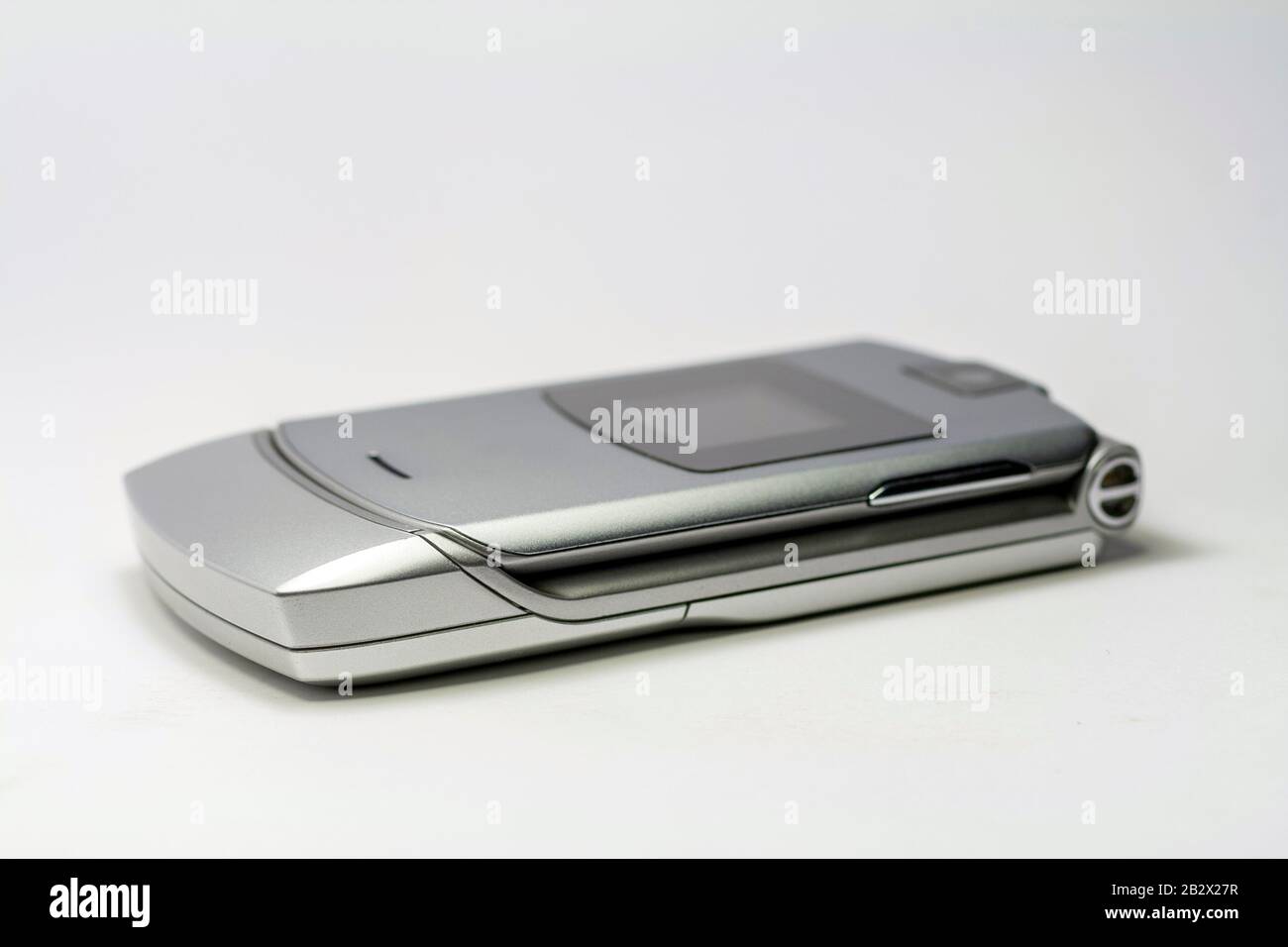 Cellular phone 2000s hi-res stock photography and images - Alamy