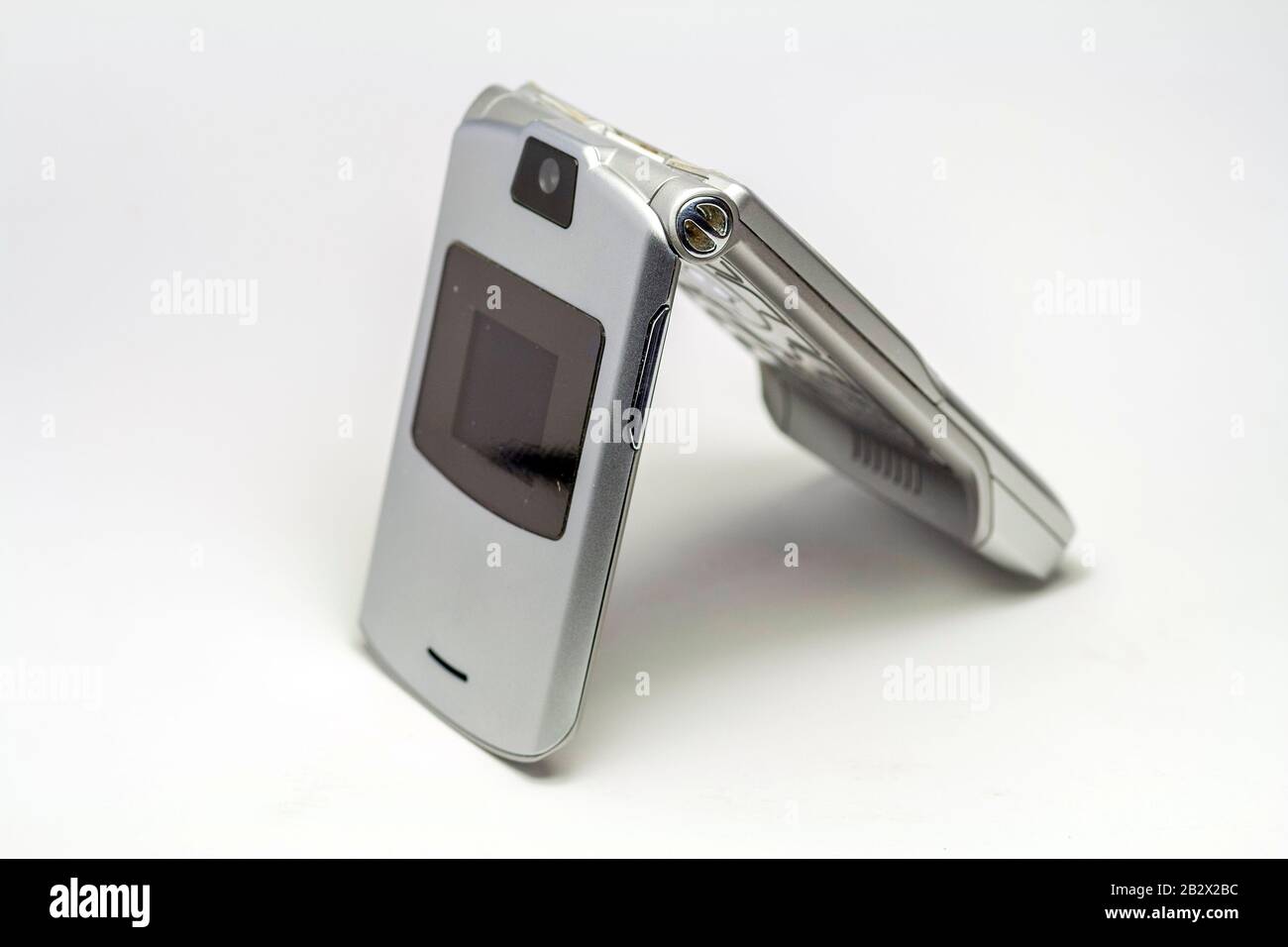 Old Motorola Mobile Phone High Resolution Stock Photography and Images ...