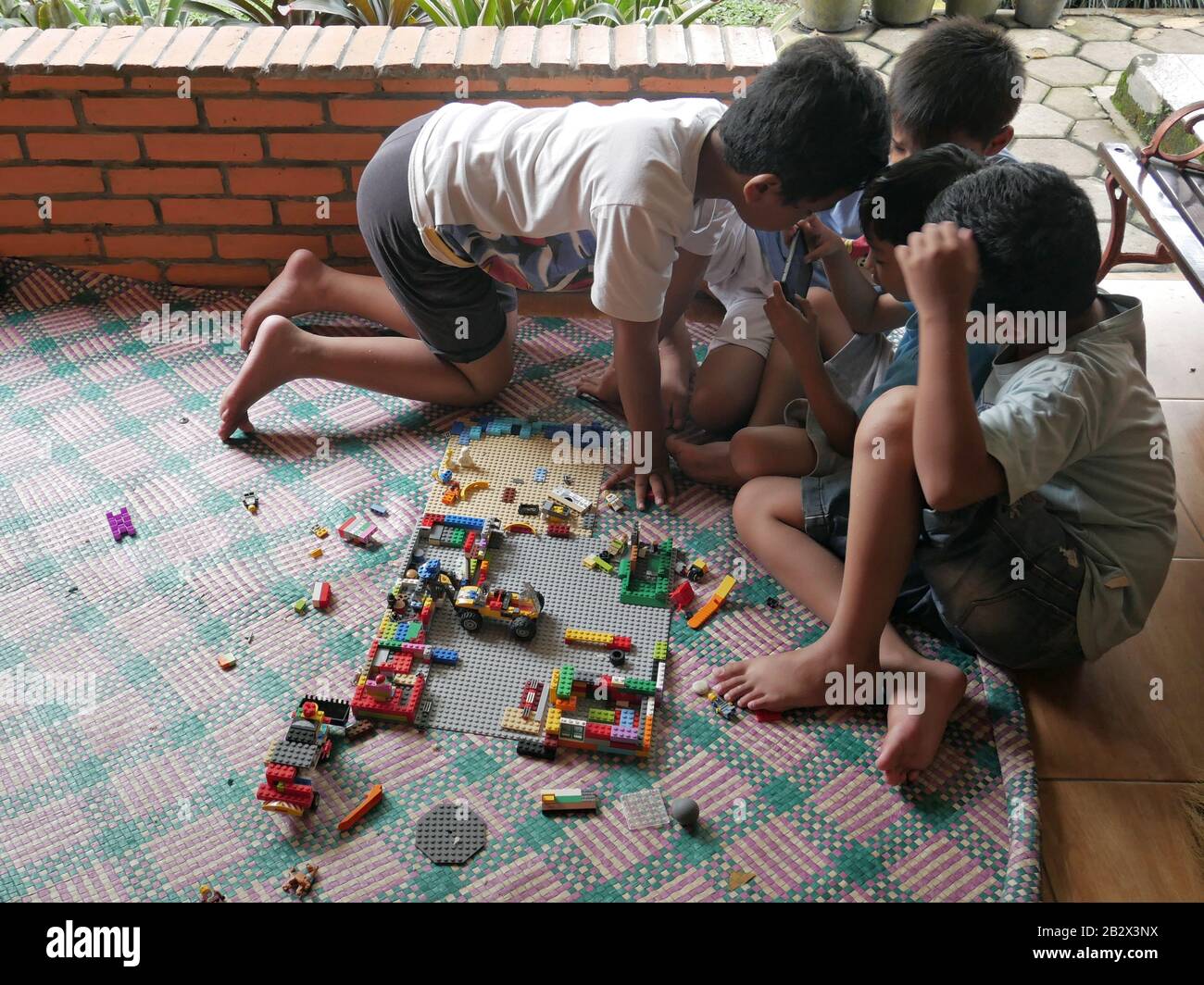 Lego game hi-res stock photography and images - Alamy