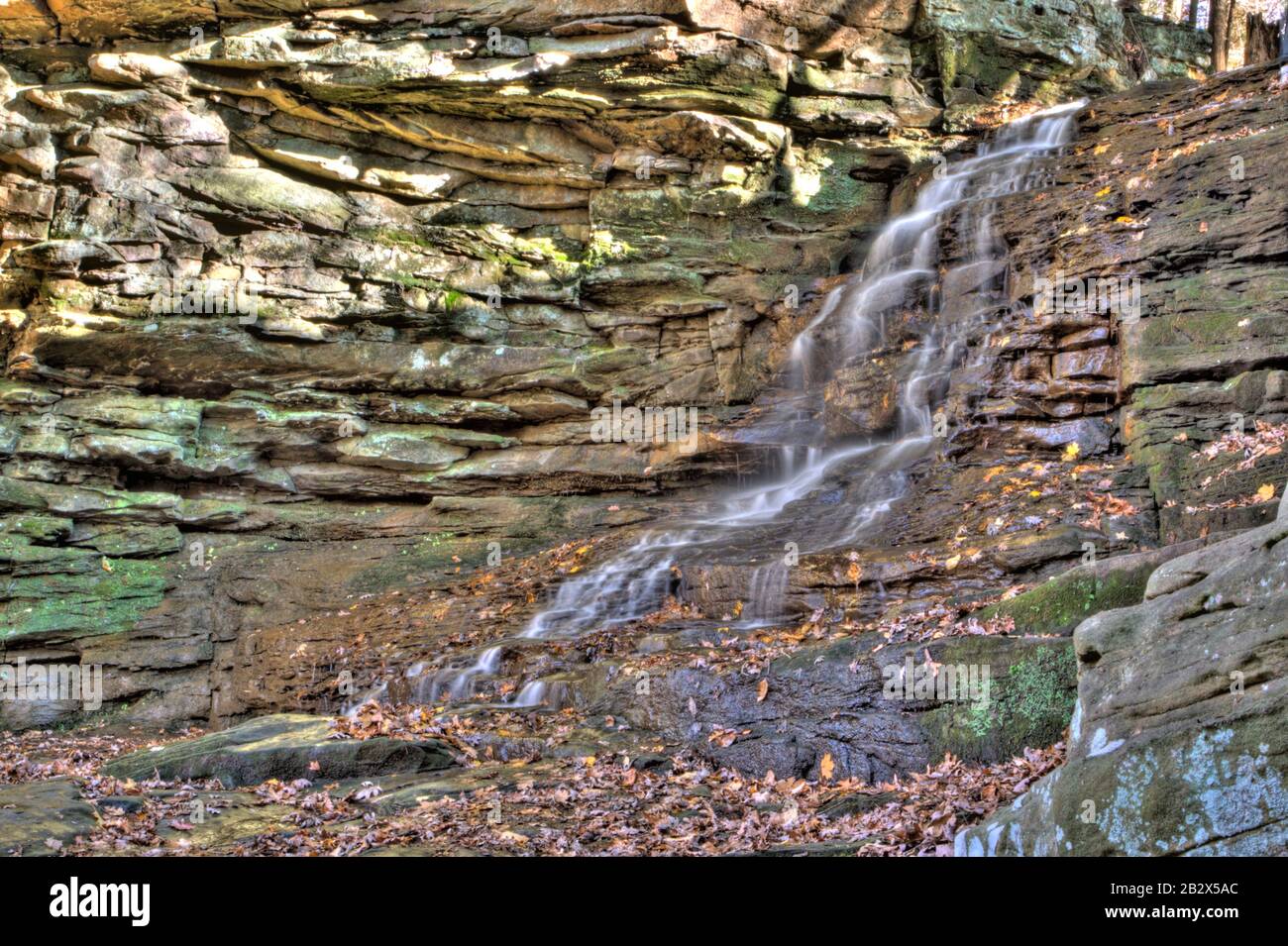 Honey run waterfall park hi-res stock photography and images - Alamy