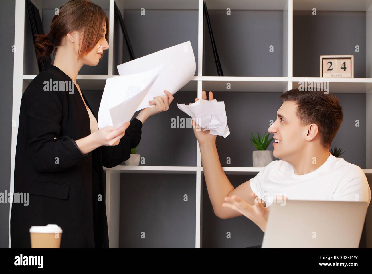 Angry customer salesman hi-res stock photography and images - Alamy