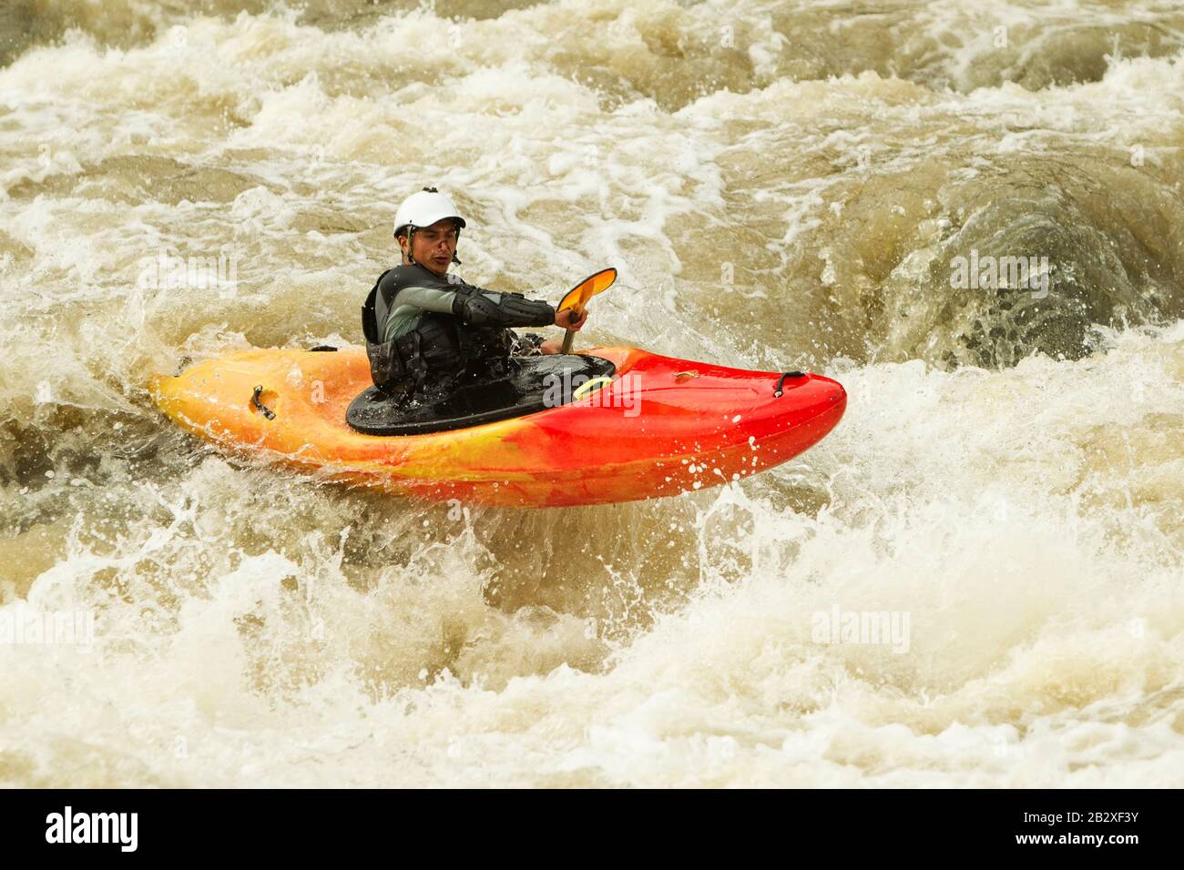 Whitewater rafting equipment hi-res stock photography and images - Alamy