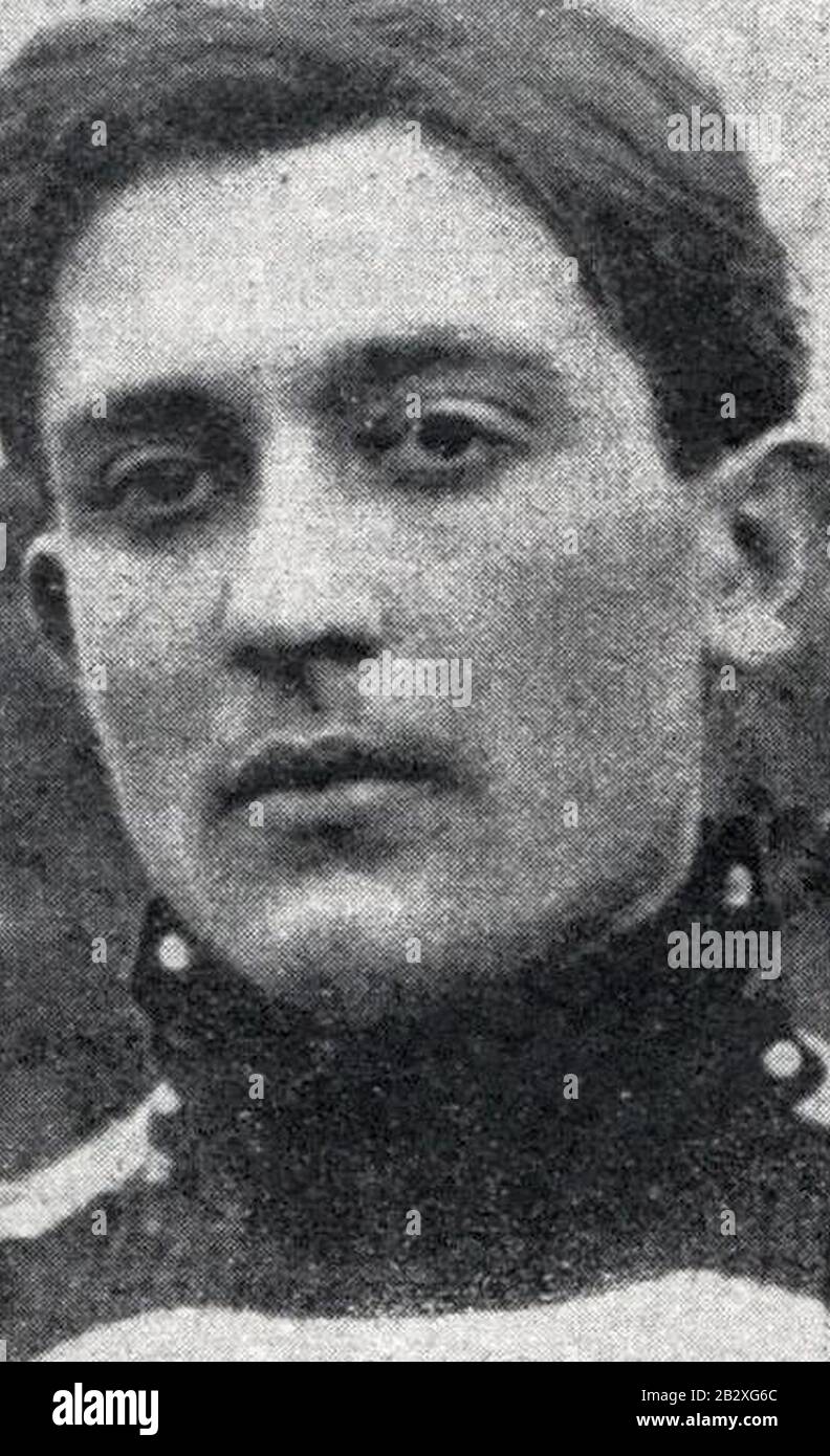 Gaston Ragueneau vers 1905 - 2 Stock Photo - Alamy