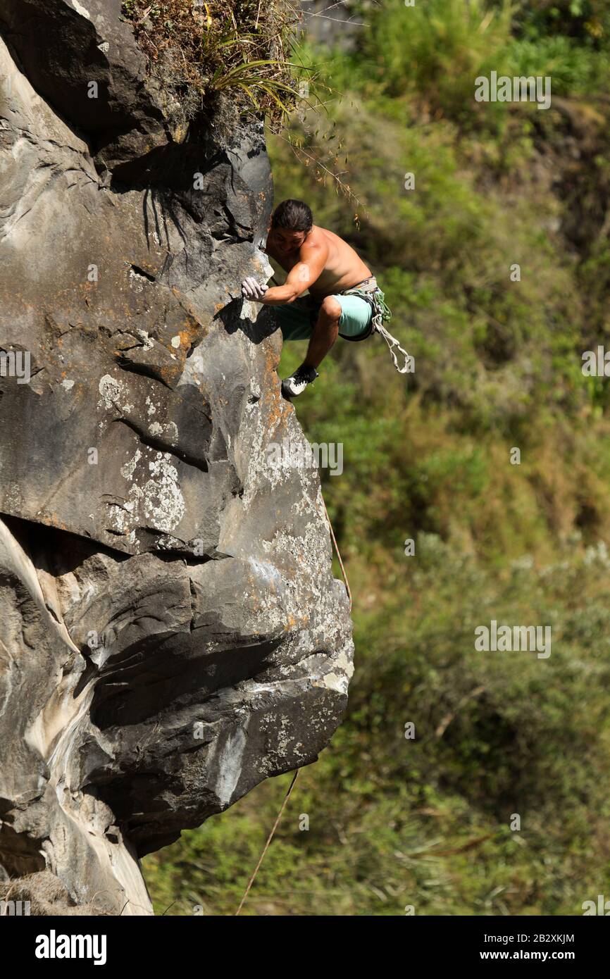 Champion of rock climbing hi-res stock photography and images - Alamy