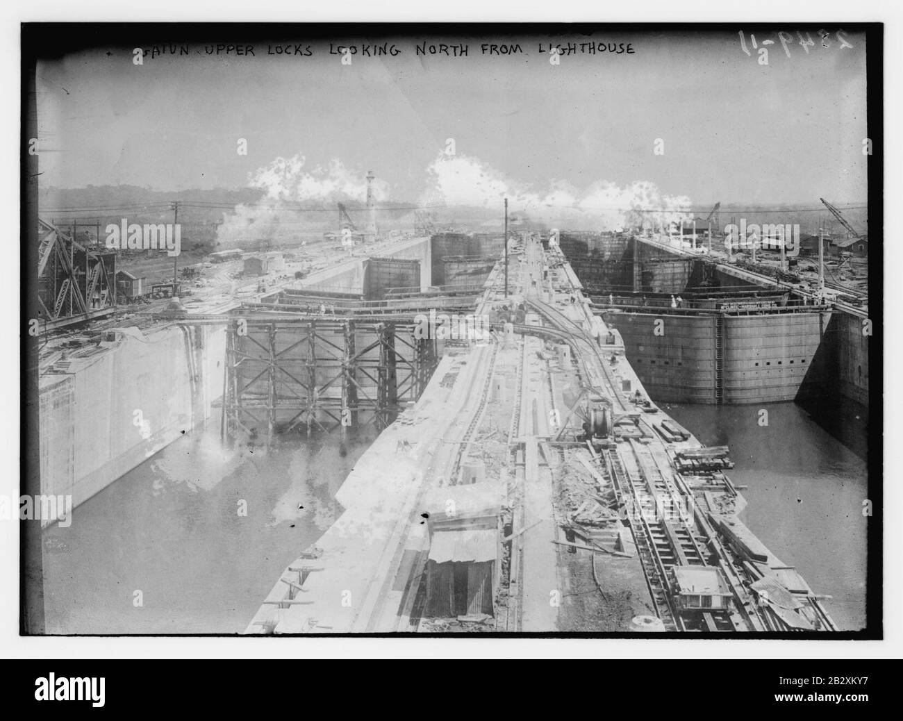 Gatun upper locks looking north from lighthouse Stock Photo - Alamy