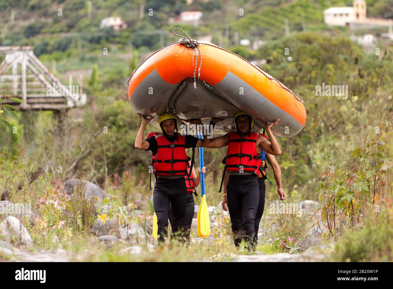 Carry raft hi-res stock photography and images - Alamy