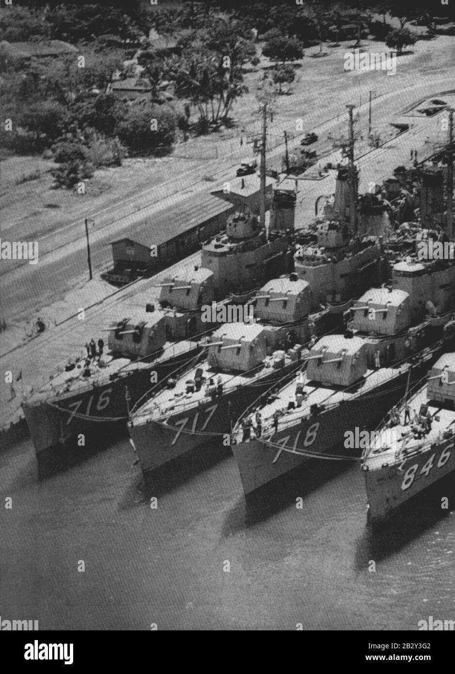 Gearing class hi-res stock photography and images - Alamy