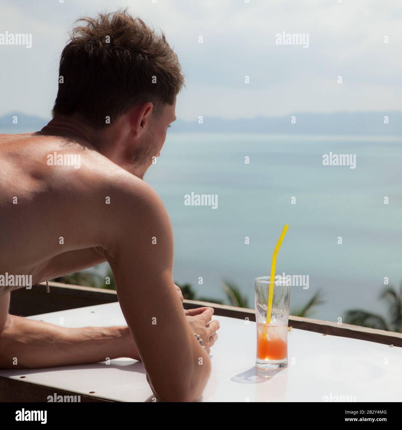 Relaxed fit style hi-res stock photography and images - Alamy