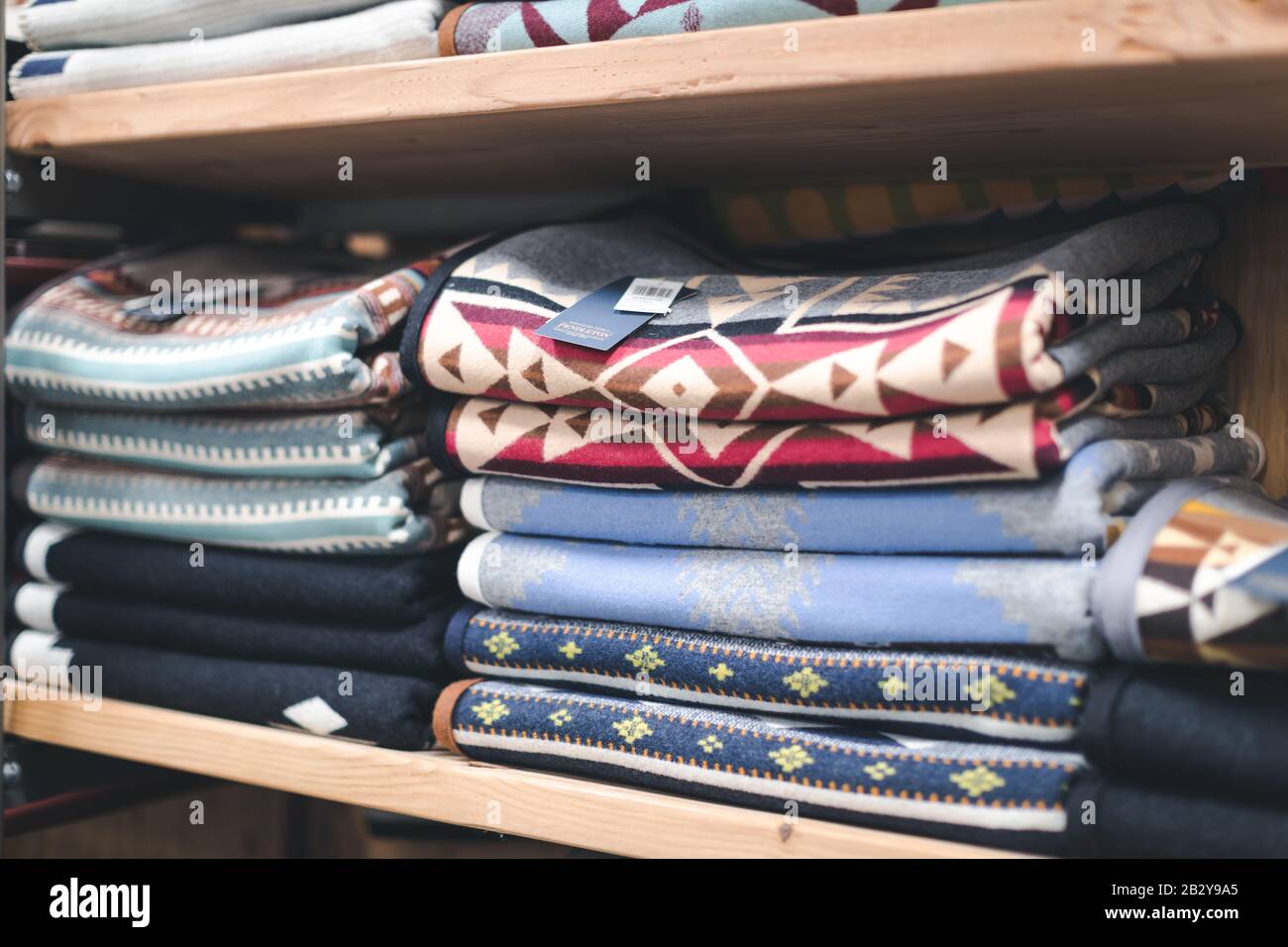 Pendleton blanket hi-res stock photography and images - Alamy