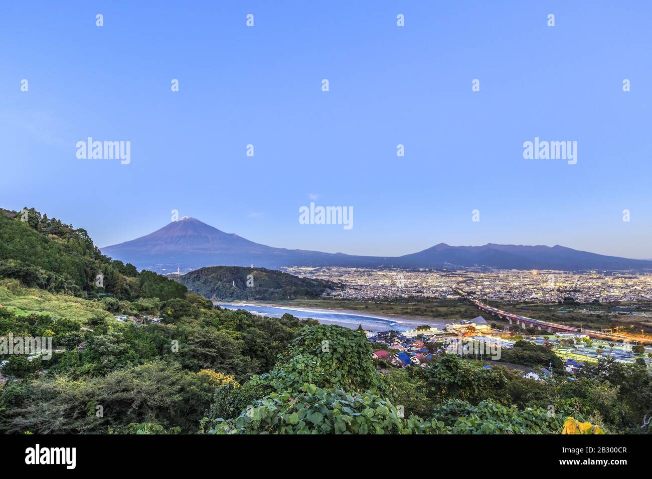 Mt fuji in japan hi-res stock photography and images - Alamy