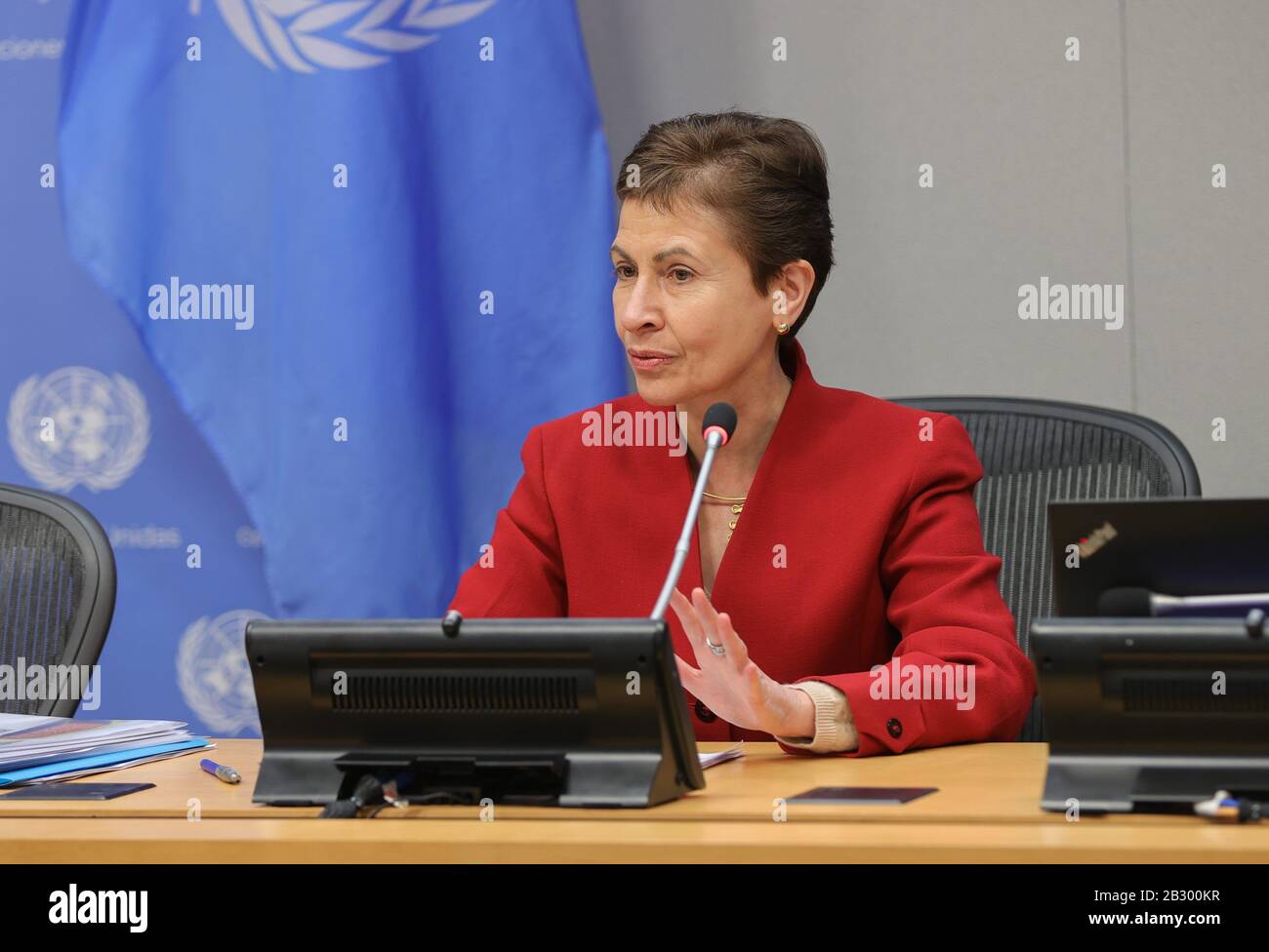 Helena staff hi-res stock photography and images - Alamy