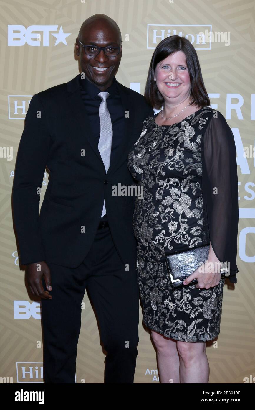 Lance reddick and stephanie reddick hi-res stock photography and images ...