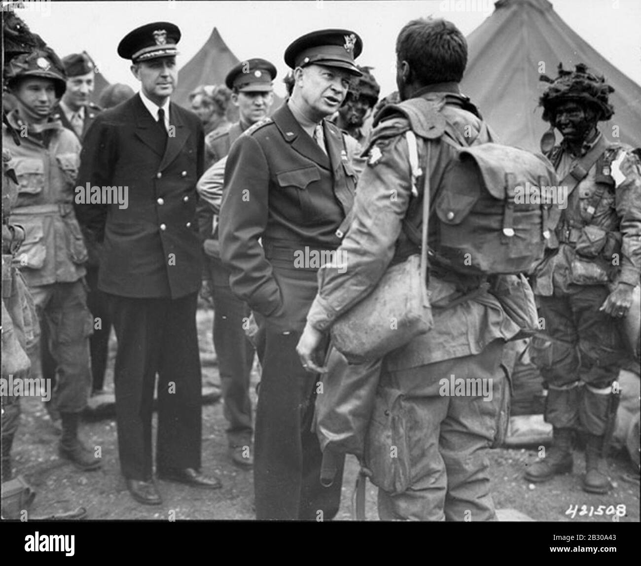 Gen Barker and Eisenhower Stock Photo - Alamy