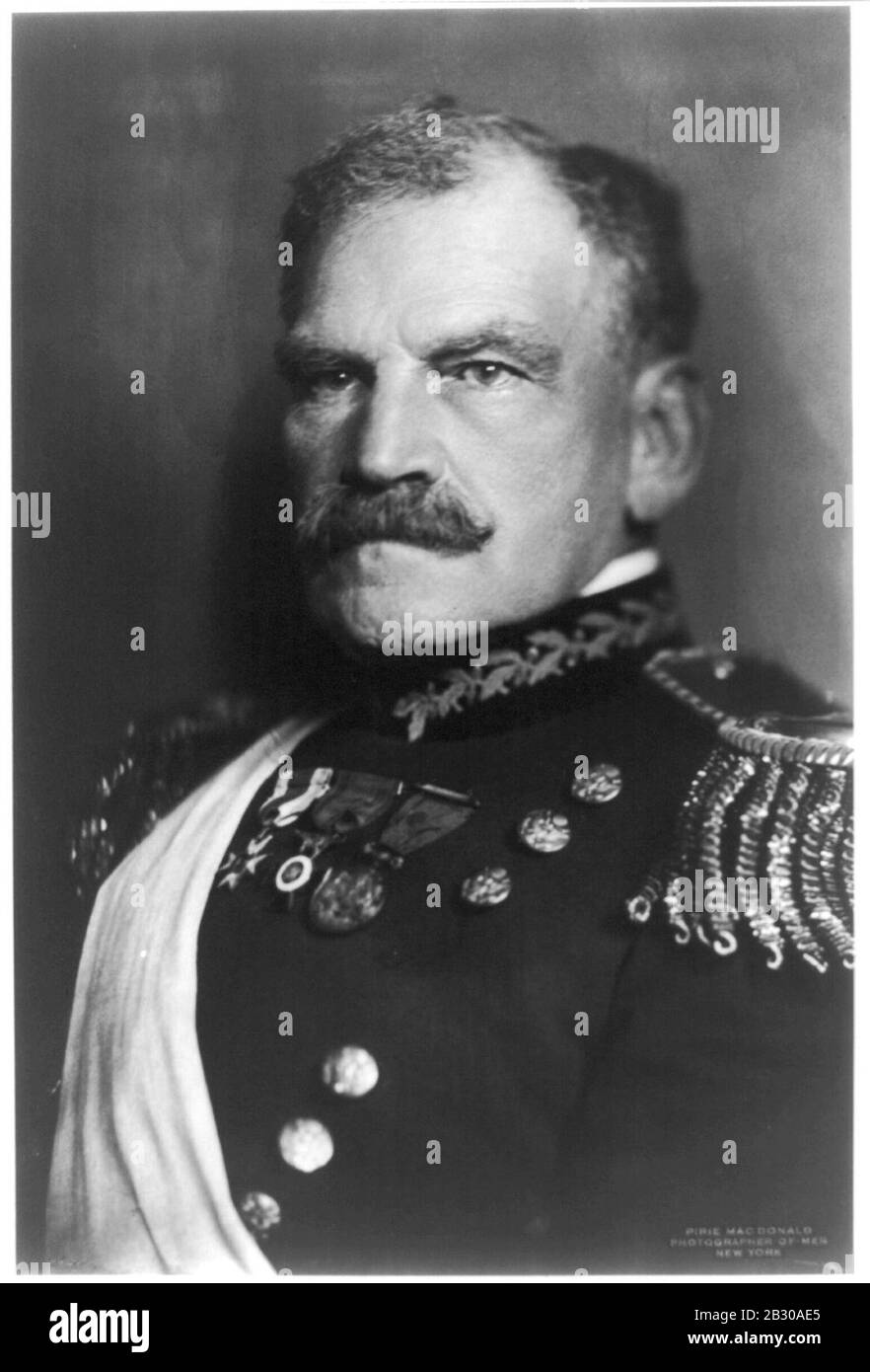 Gen. Adna Romanza Chaffee Stock Photo - Alamy