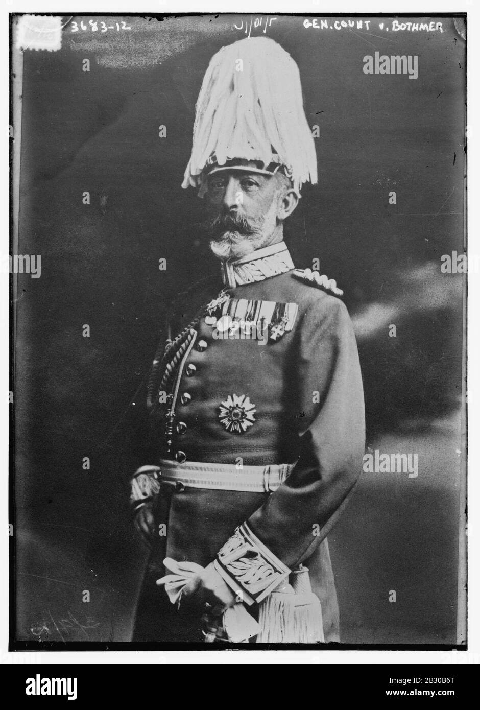 Count v hi-res stock photography and images - Alamy