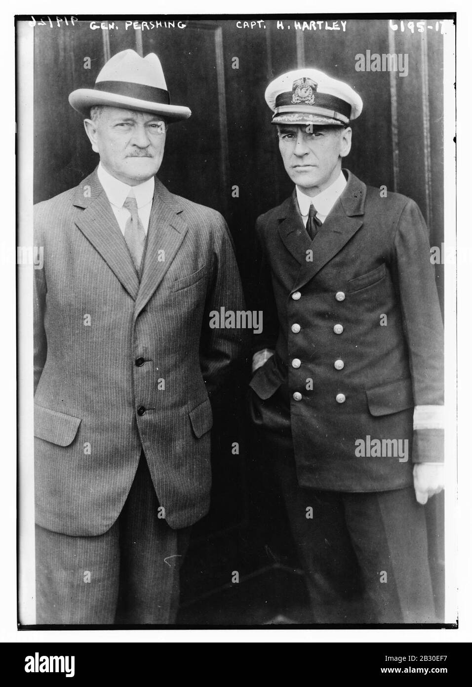 Gen. Pershing & Capt. H. Hartley Stock Photo - Alamy