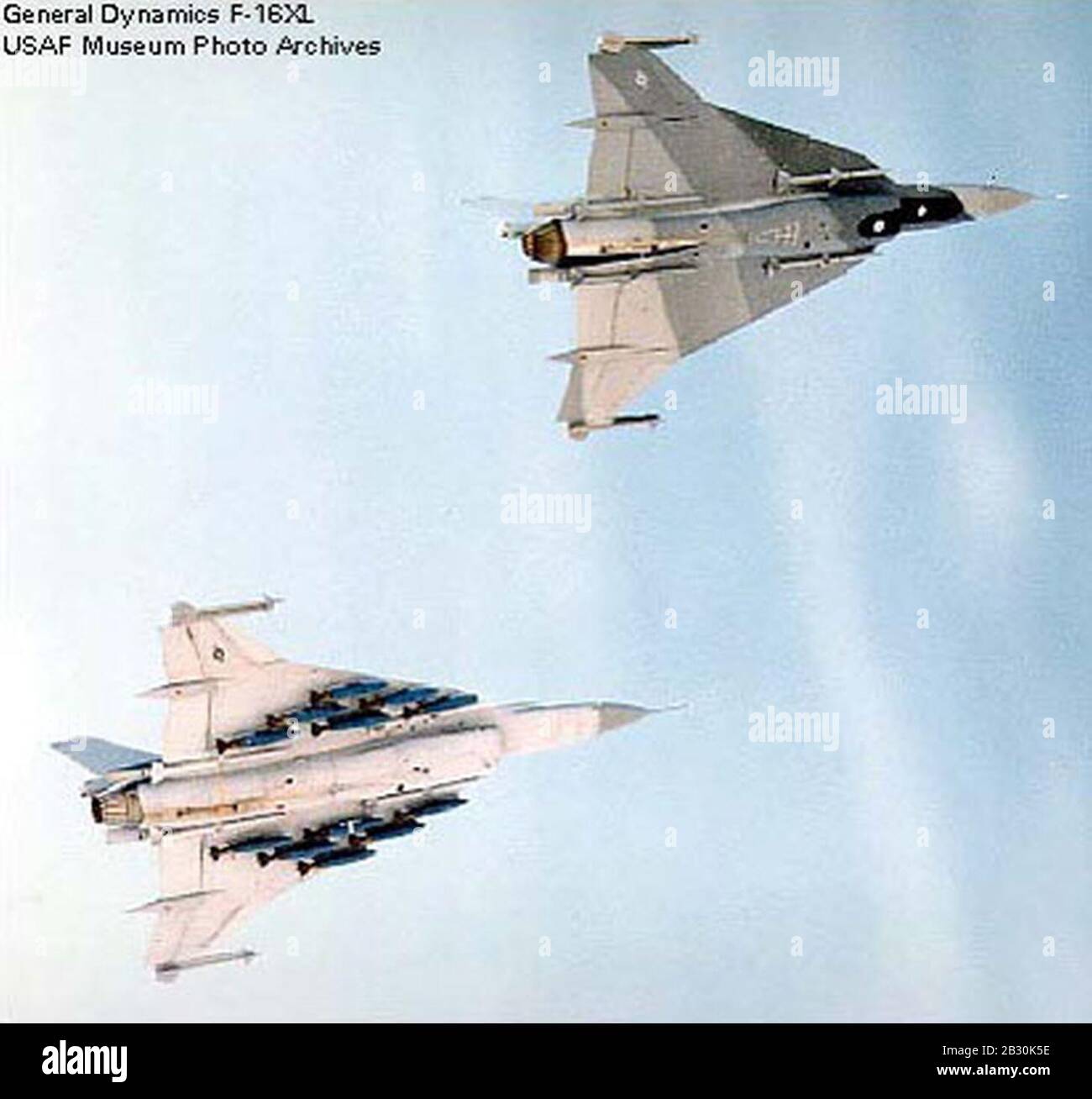 F 16xl hi-res stock photography and images - Alamy