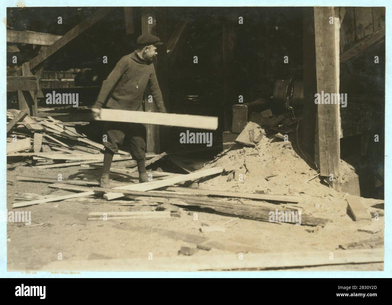 Mill chute hi-res stock photography and images - Alamy