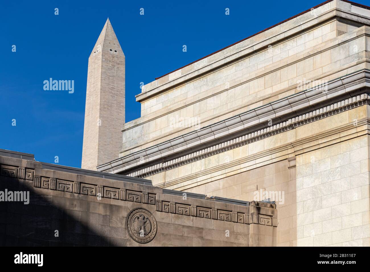 George washington building hi-res stock photography and images - Alamy