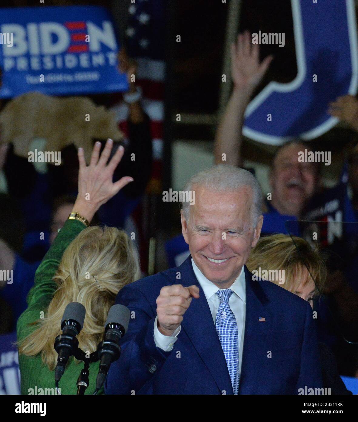 2020 democratic delegate from primary hi-res stock photography and ...