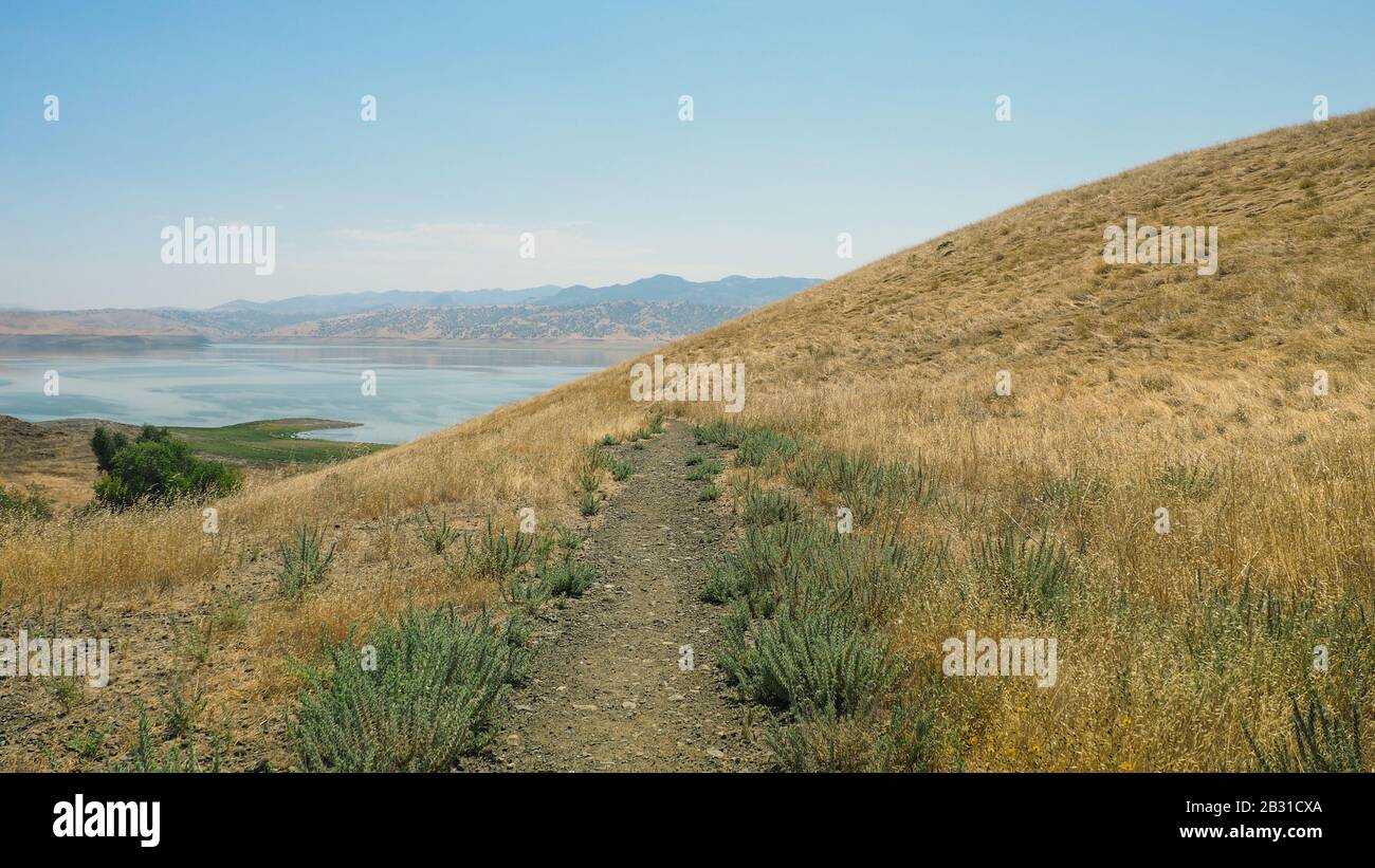 San Luis Reservoir California Daytime Stock Photo - Alamy