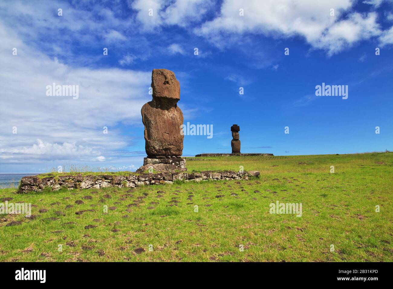 Rapa Nui. The statue Moai in Ahu Tahai on Easter Island, Chile Stock ...