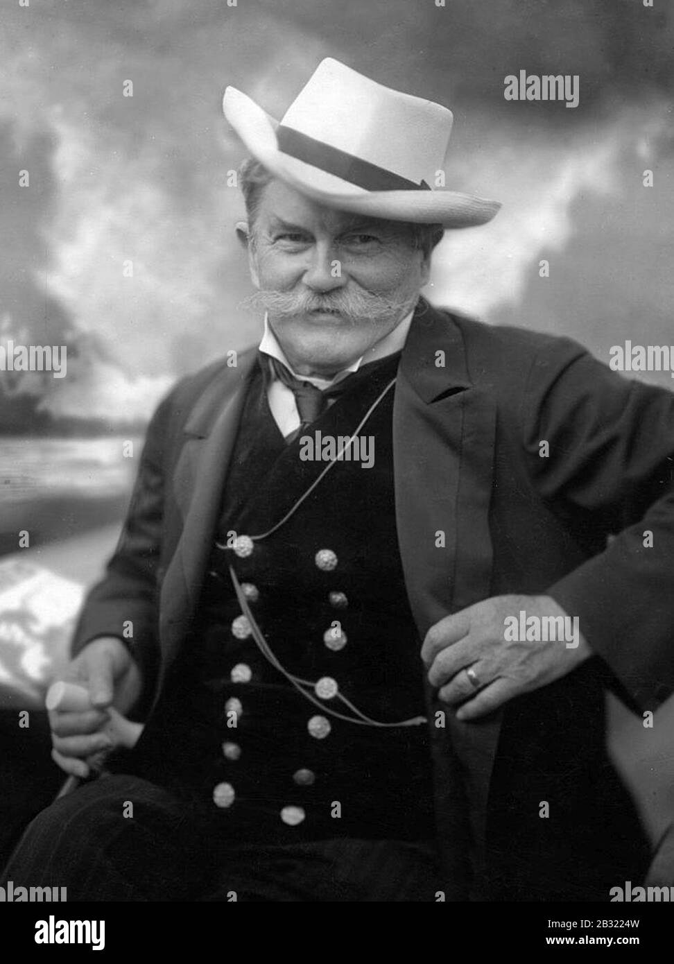 Georg Hirth c1916 Stock Photo - Alamy