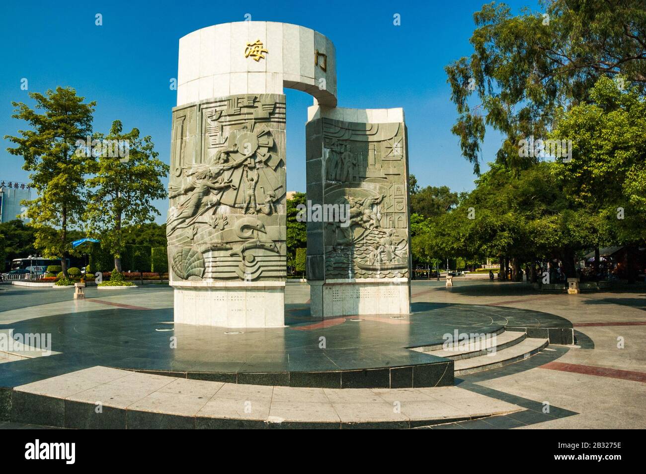 The Haimen statue charting Beihai’s history and telling the tale of ...
