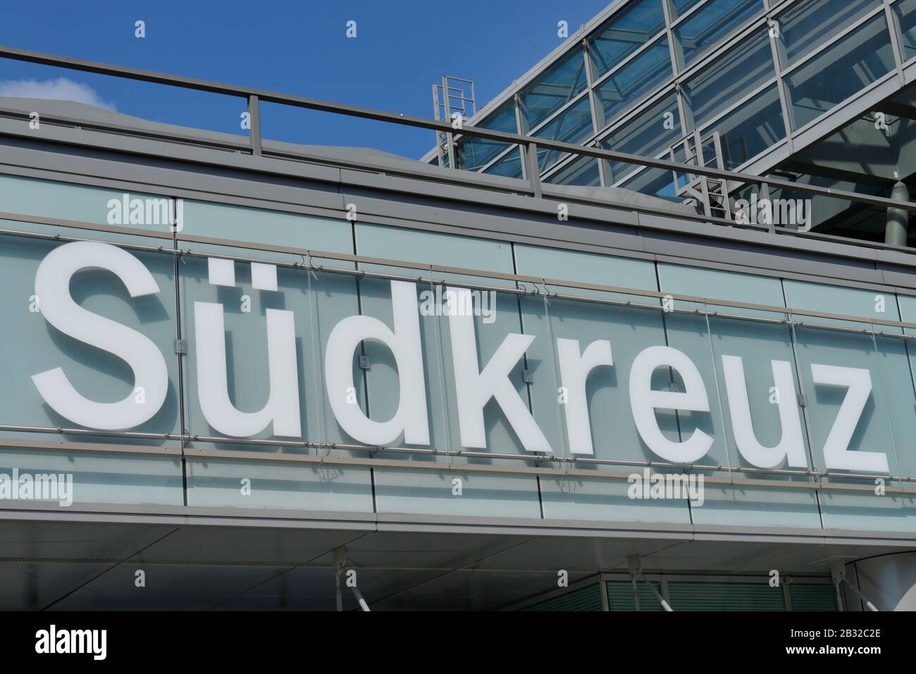 Bahnhof logo hi-res stock photography and images - Alamy