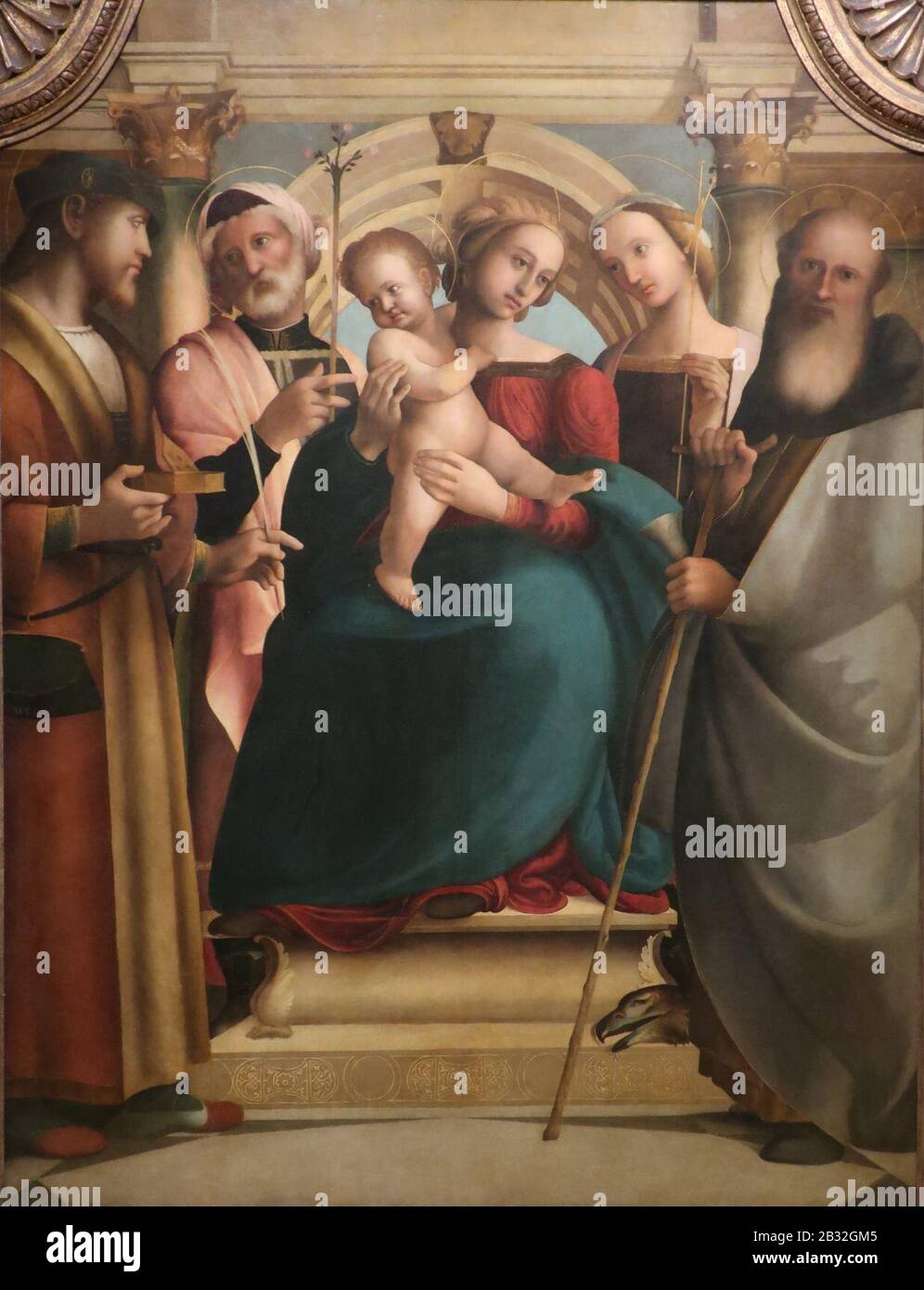 Enthroned madonna with the christ child hi-res stock photography and images - Alamy