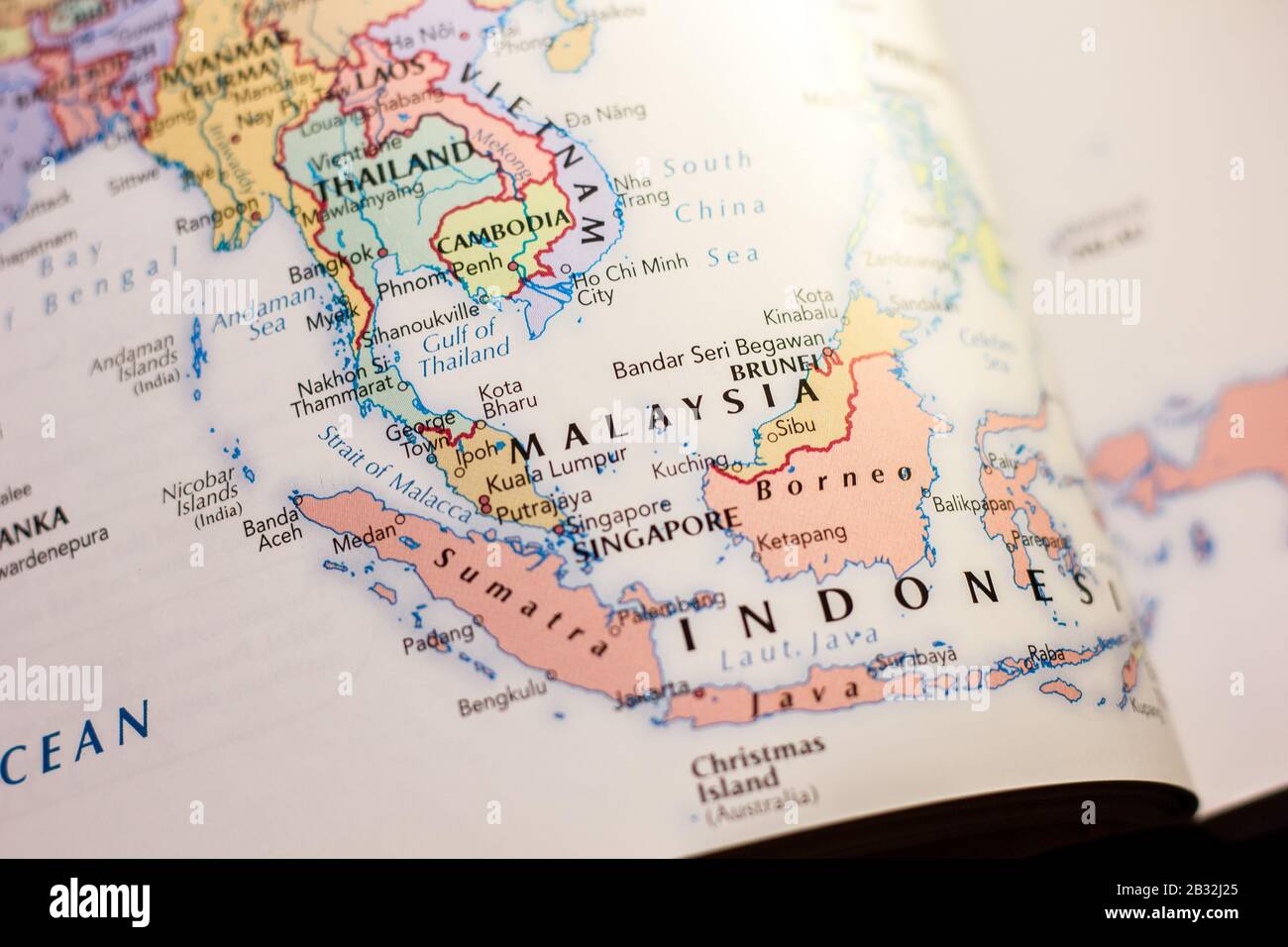 Political map world 2019 hi-res stock photography and images - Alamy