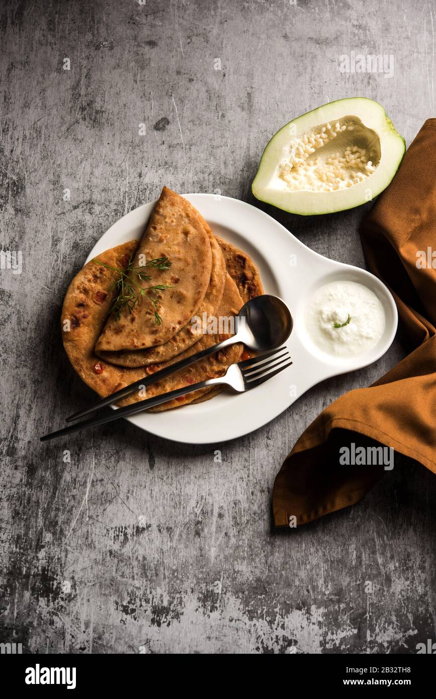 Raw Papaya Paratha or Papita ke Parathe made using Made using papaya ...