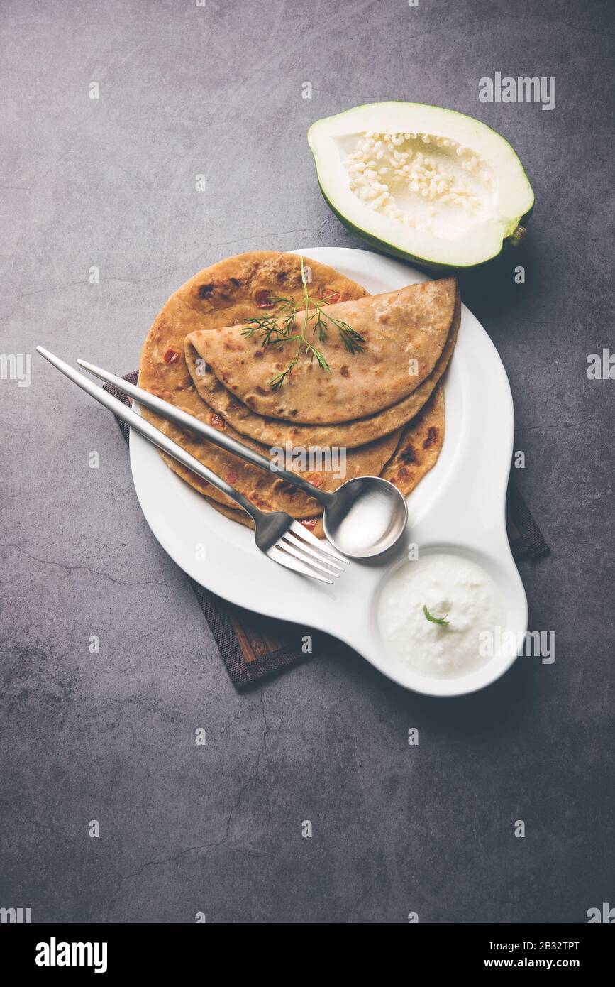 Raw Papaya Paratha or Papita ke Parathe made using Made using papaya ...