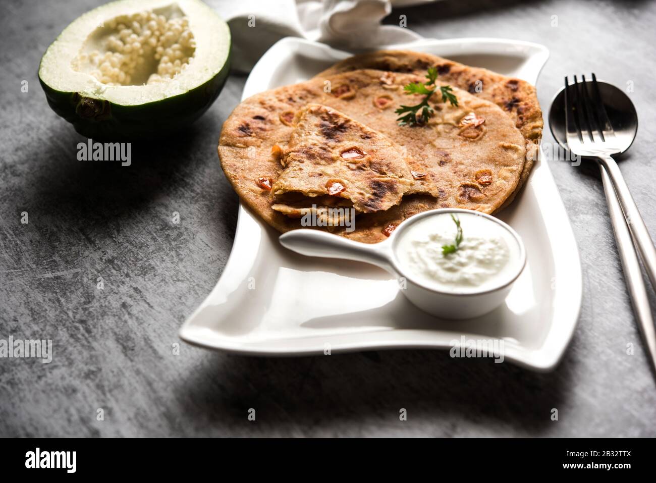 Raw Papaya Paratha or Papita ke Parathe made using Made using papaya ...