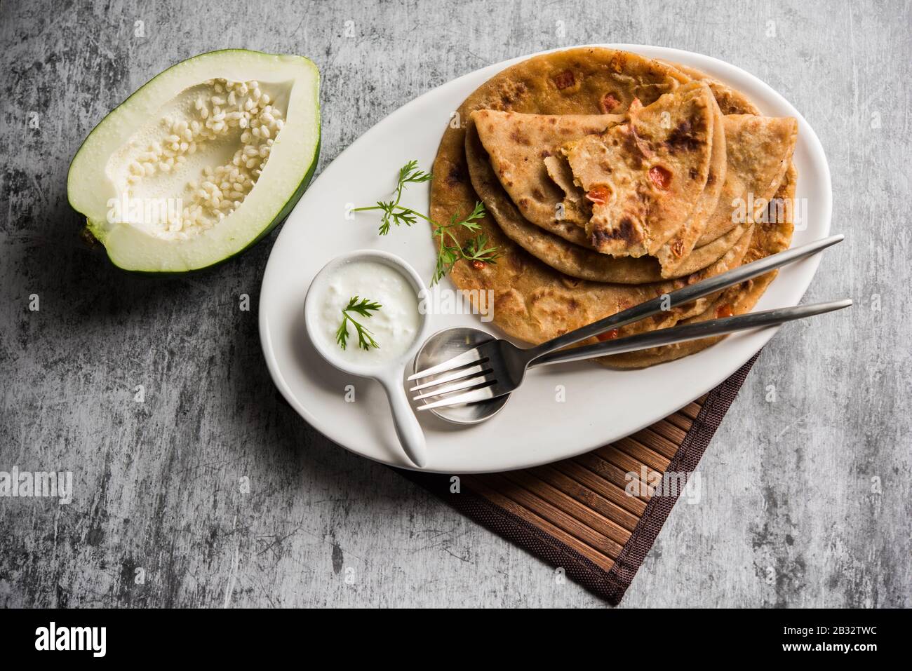Raw Papaya Paratha or Papita ke Parathe made using Made using papaya ...