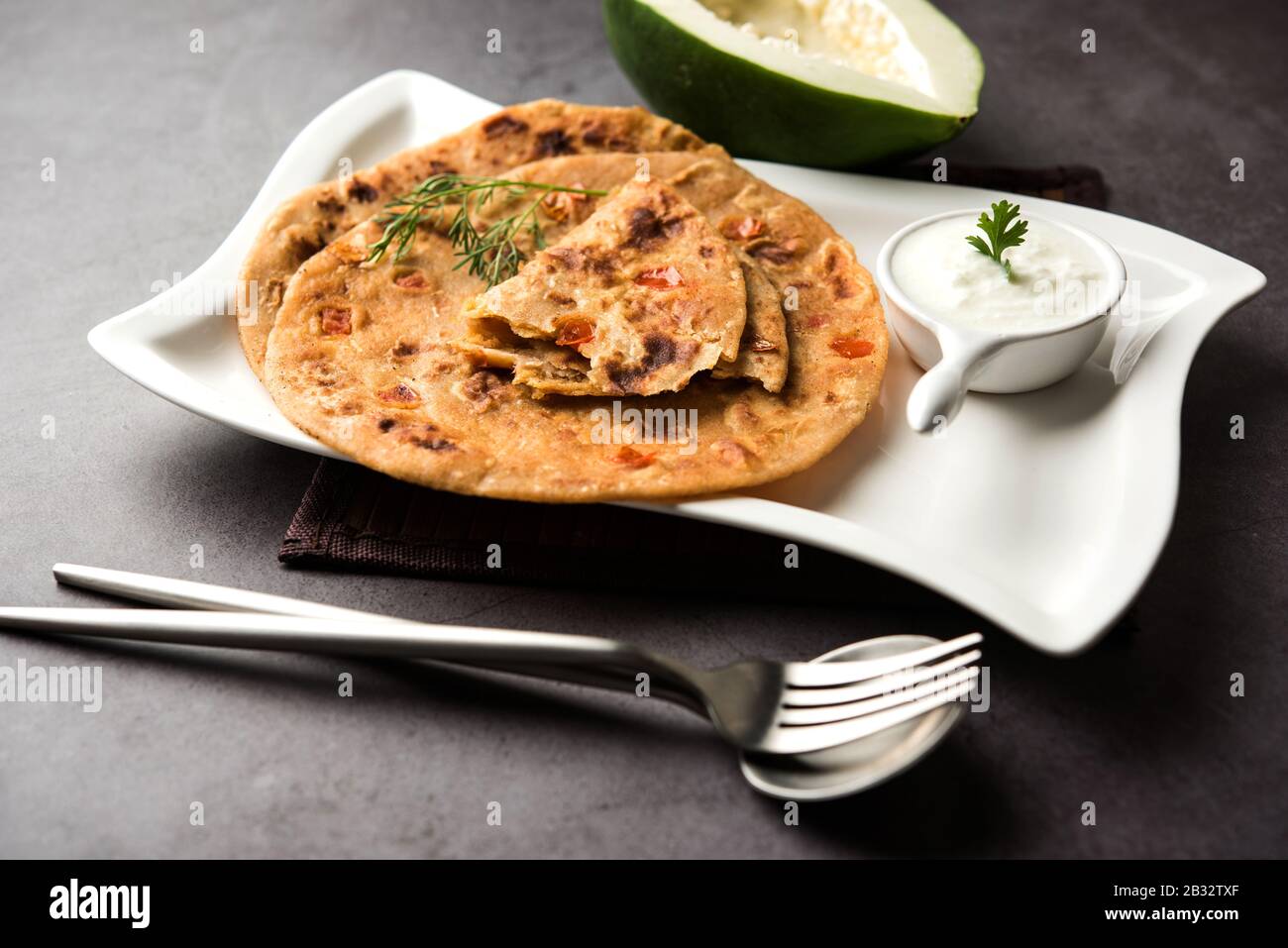 Raw Papaya Paratha or Papita ke Parathe made using Made using papaya ...